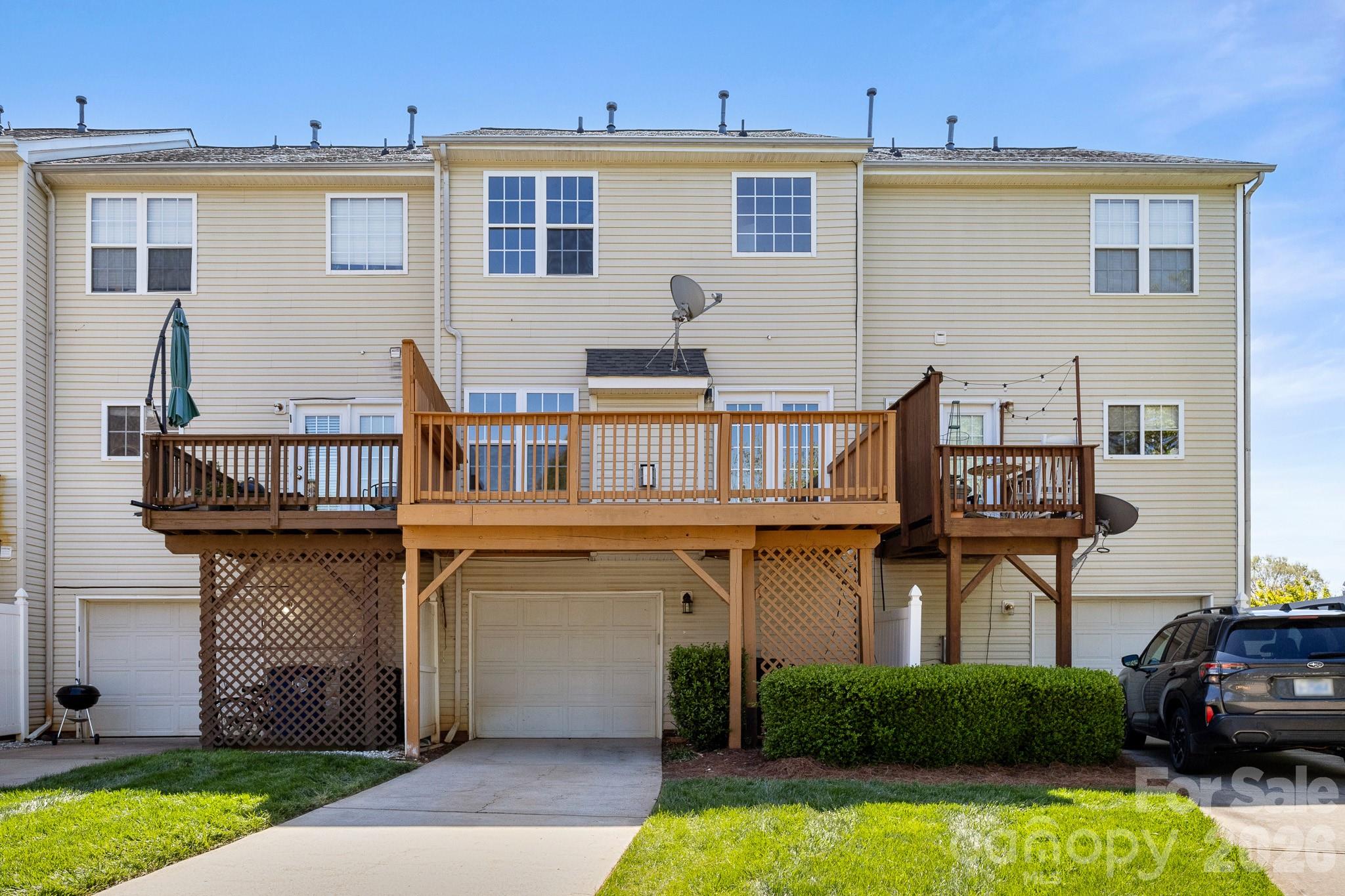 16209 Peachmont Drive, Cornelius, NC - photo 42 of 49