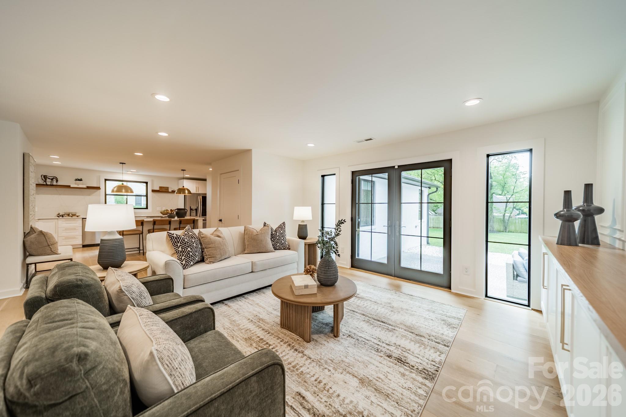 Photo 9 of 2528 Providence Road, Charlotte, NC