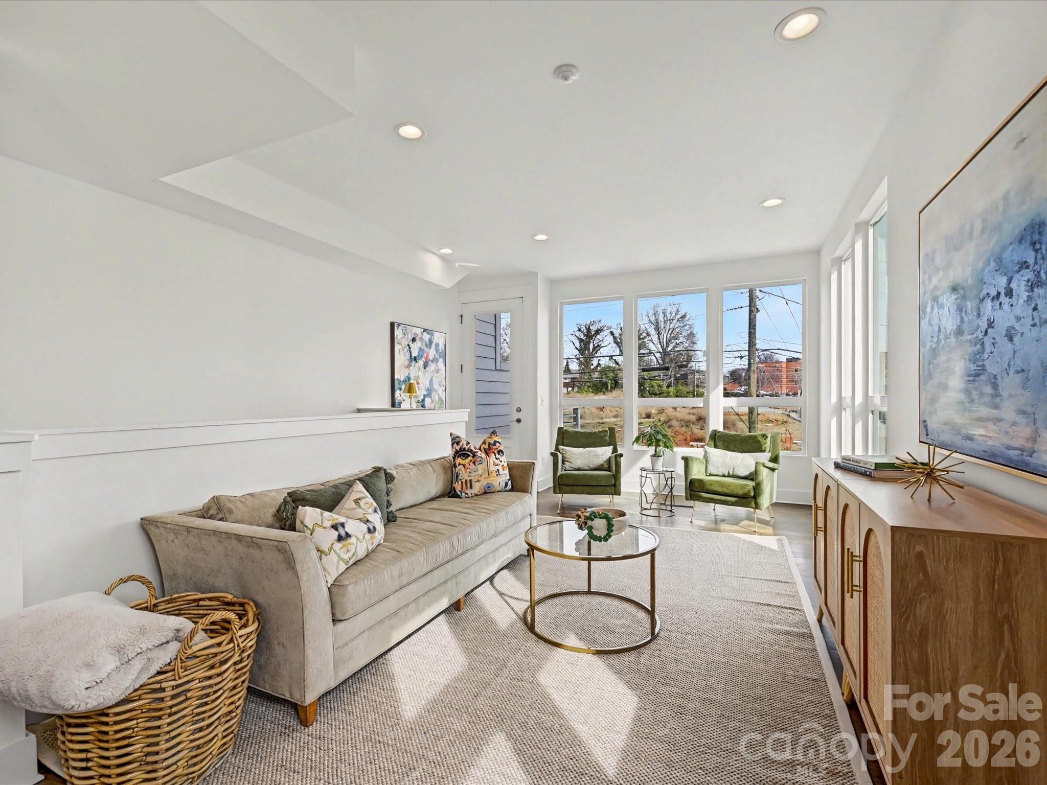 Photo 2 of 139 S Bruns Avenue, Charlotte, NC