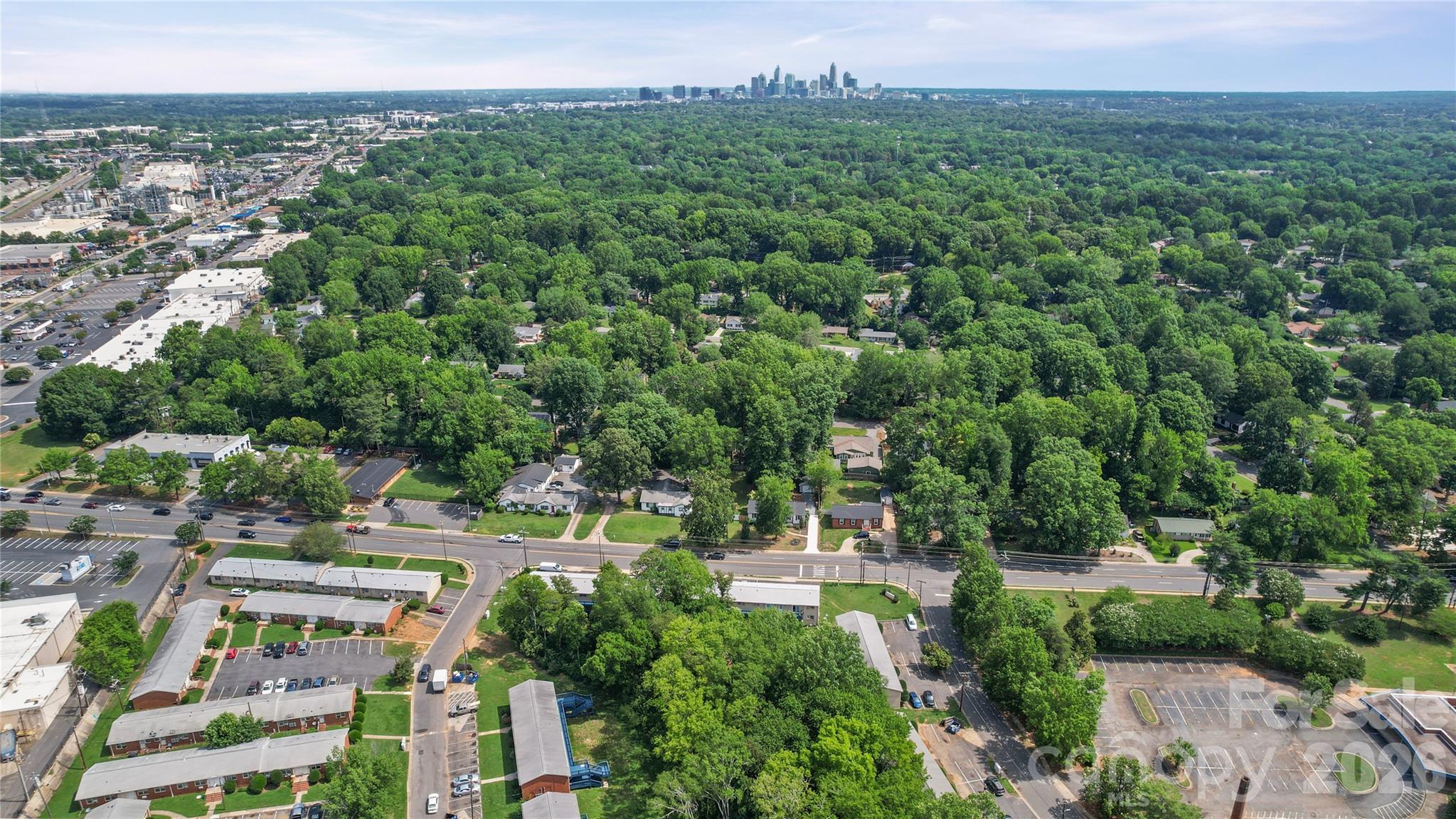 Photo 31 of 1421 Tyvola Road, Charlotte, NC