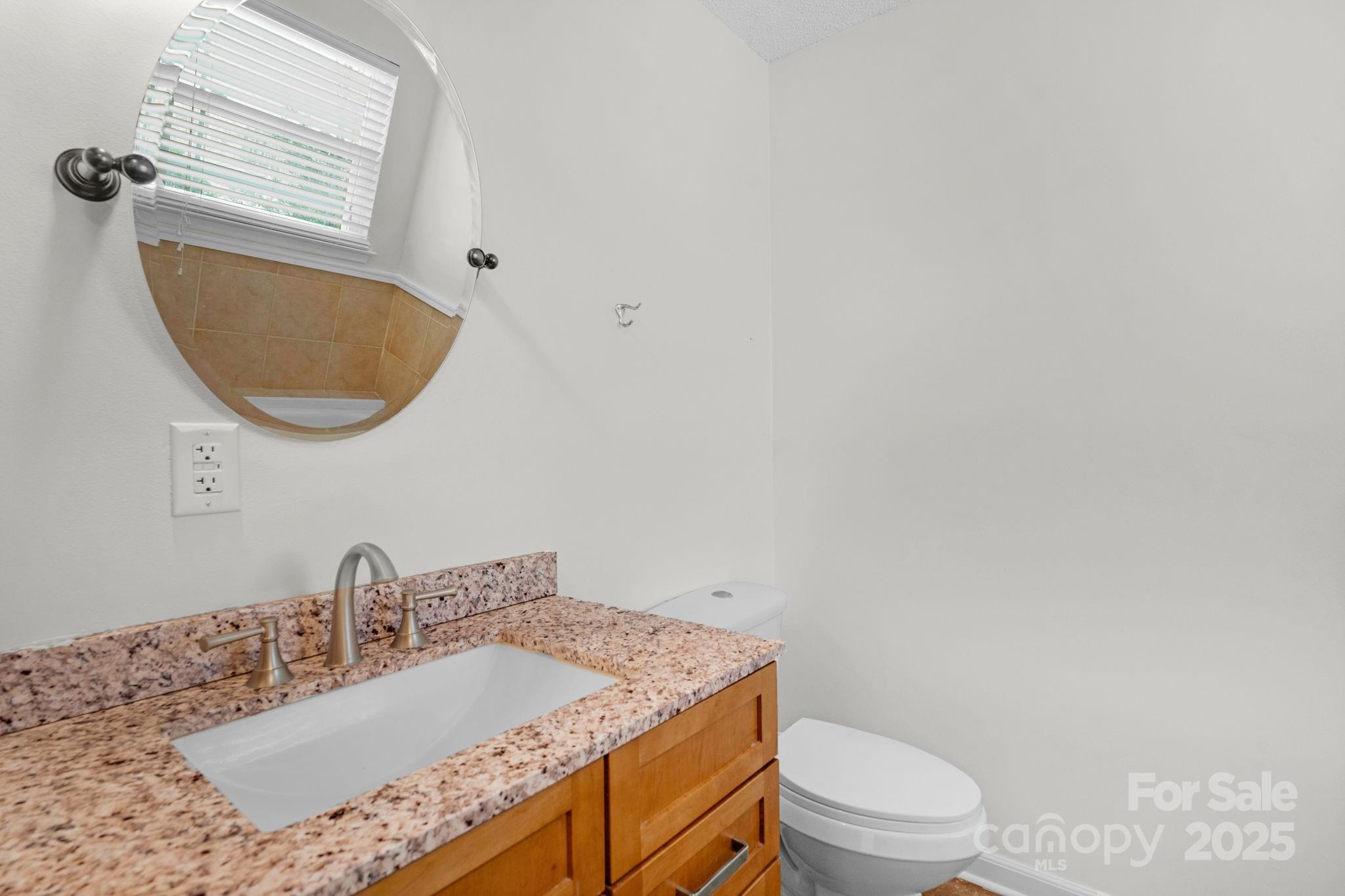 Photo 32 of 6109 Tartan Green Court, Charlotte, NC