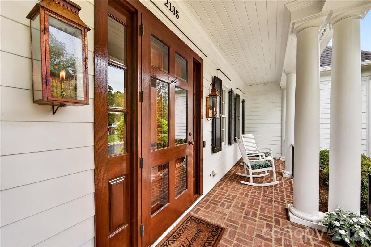 2135 Sharon Avenue, Charlotte, NC - photo 3 of 44