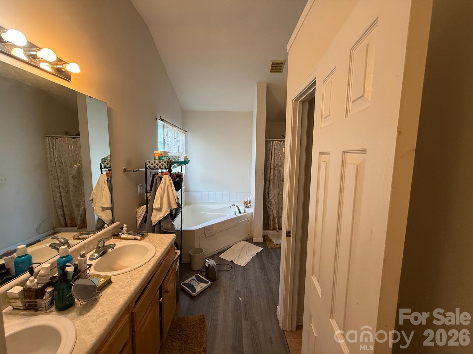 5102 Eagle Creek Drive, Charlotte, NC - photo 13 of 26