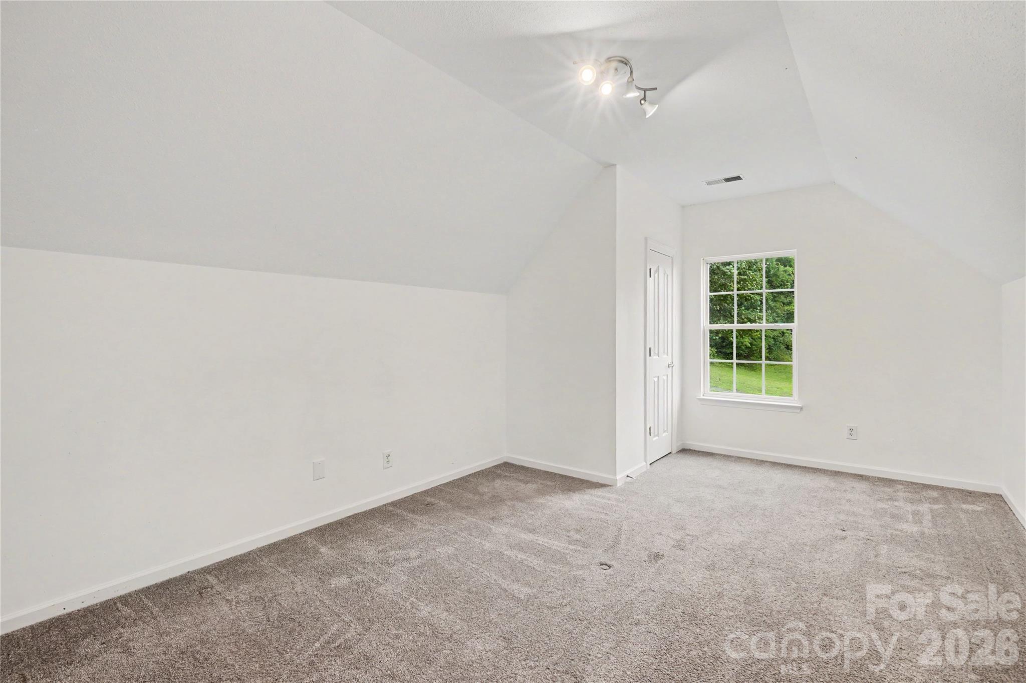 Home for sale at 2823 Forest Grove Court, Charlotte, NC — photo 12 of 17