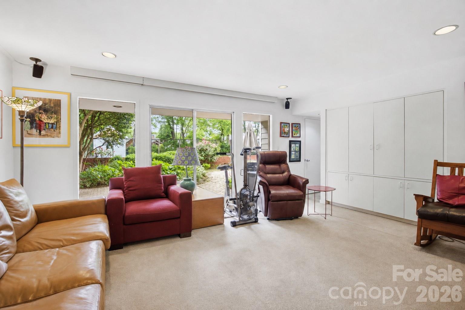 Photo 19 of 517 N Poplar Street, Charlotte, NC