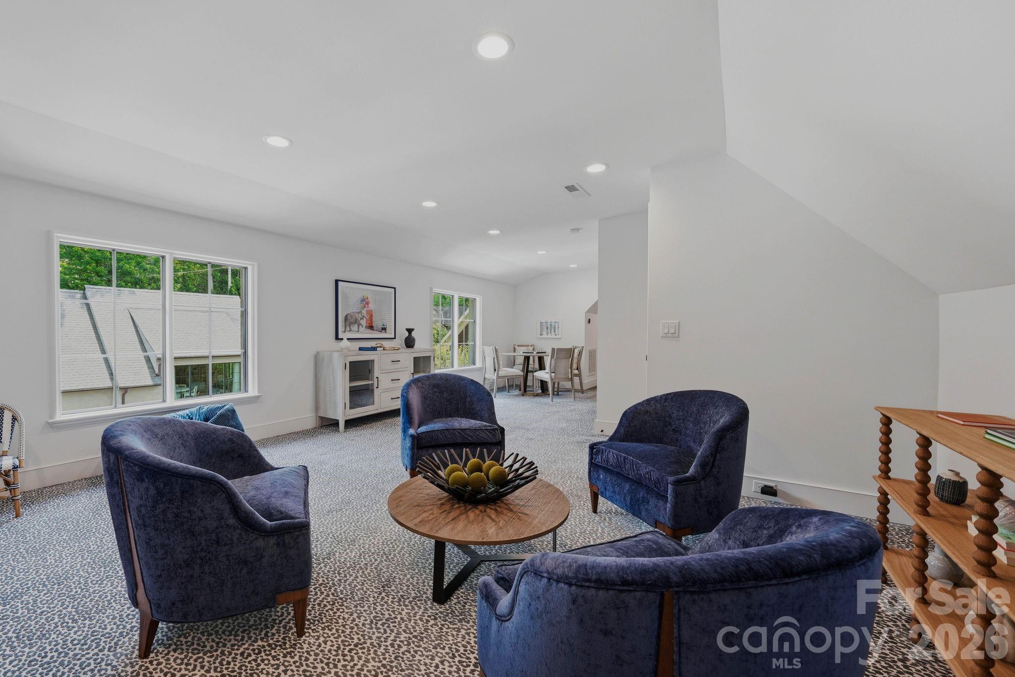 Photo 39 of 1919 Shoreham Drive, Charlotte, NC