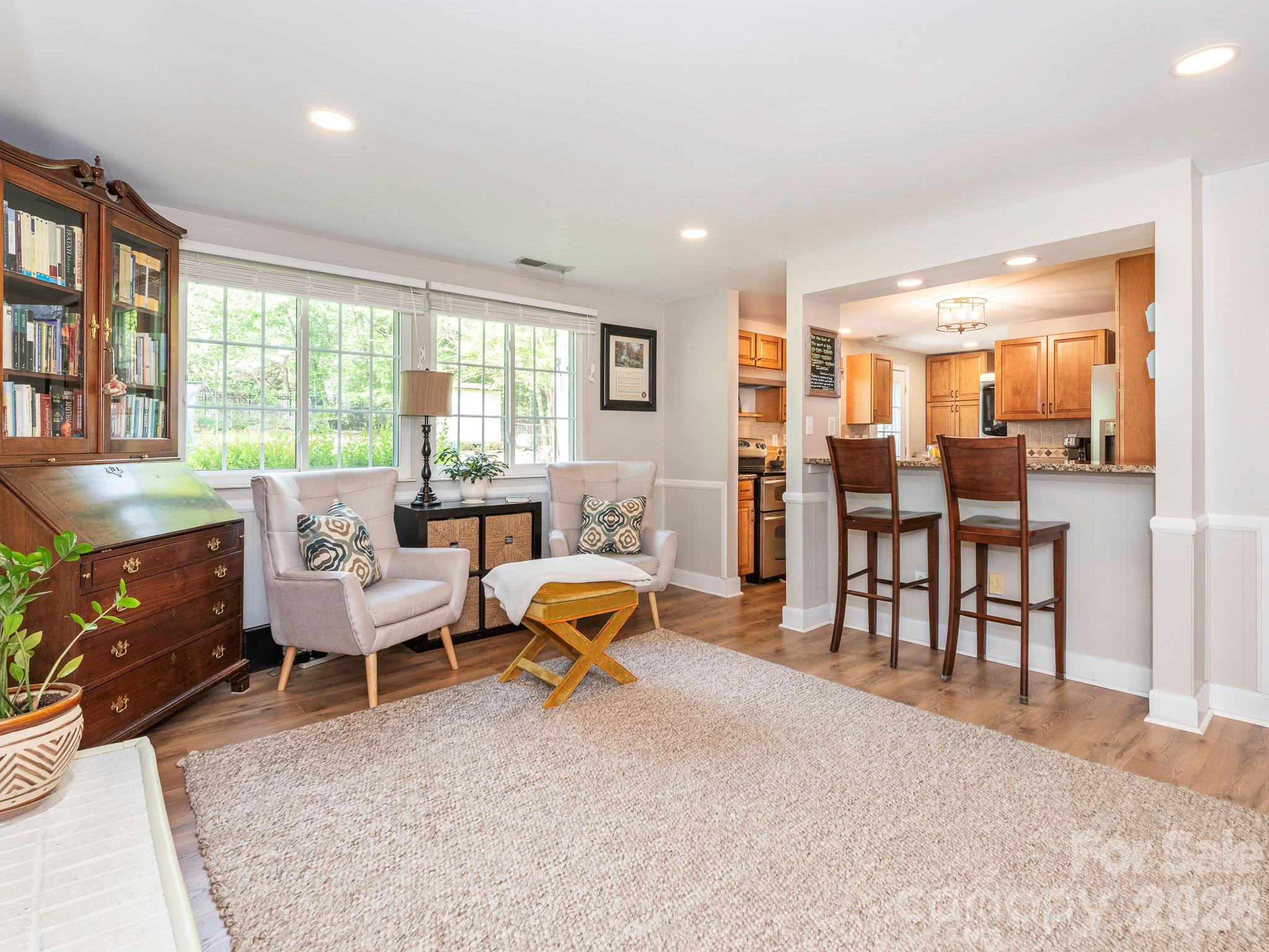 Photo 18 of 11613 Five Cedars Road, Charlotte, NC