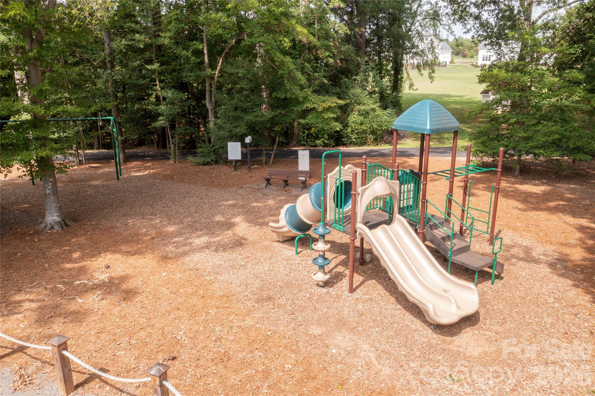 Photo 36 of 907 Osprey Bluff Court1, Belmont, NC