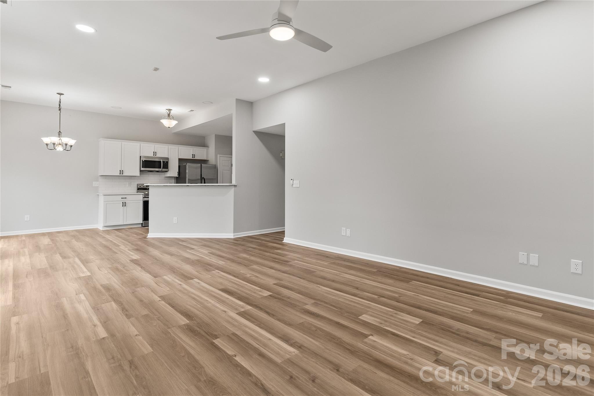 Photo 7 of 11619 Planters Estates Drive, Charlotte, NC