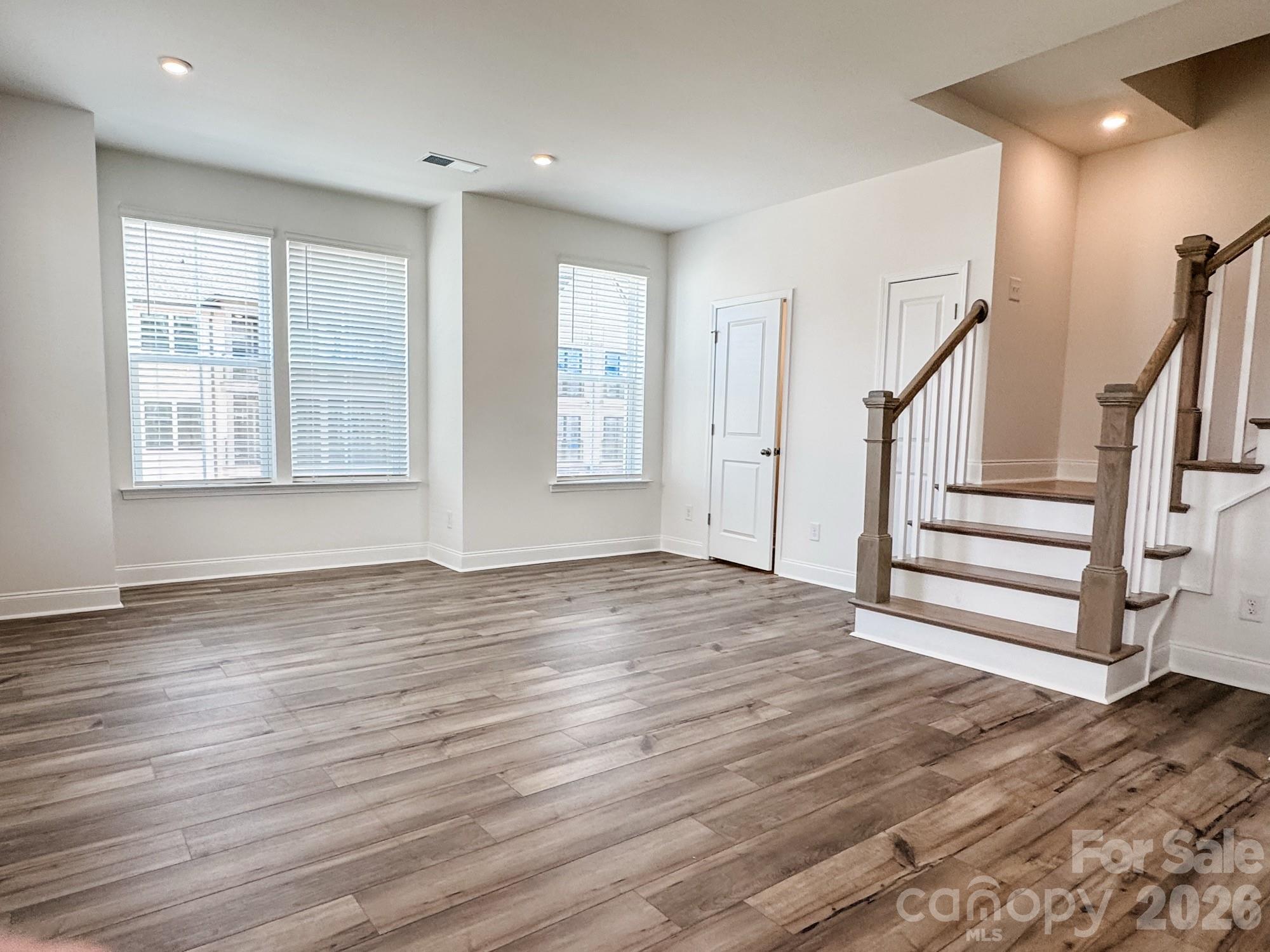 Photo 8 of 7040 Westrow Avenue, Charlotte, NC