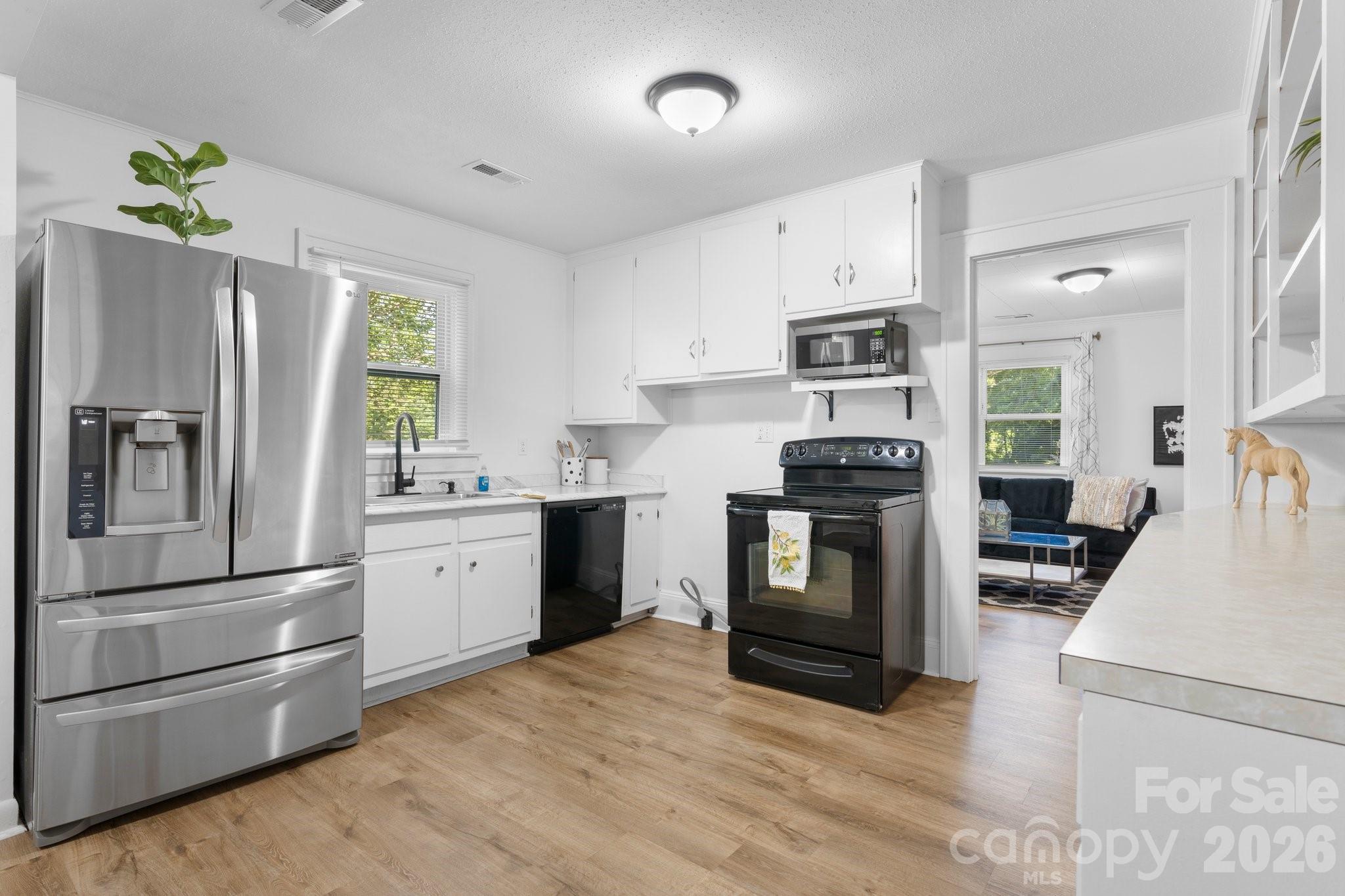 116 Barnes Lane, Stony Point, NC - photo 10 of 41