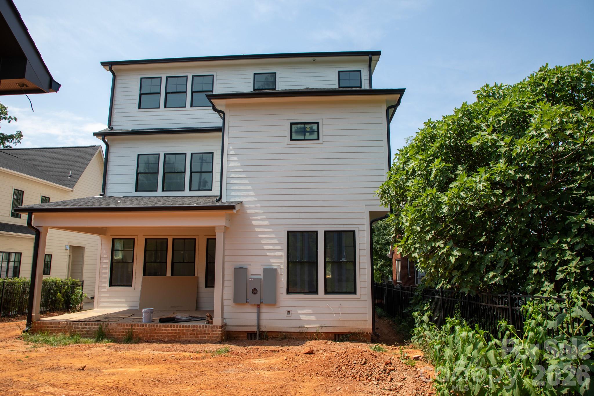 2205 Shenandoah Avenue, Charlotte, NC - photo 2 of 10