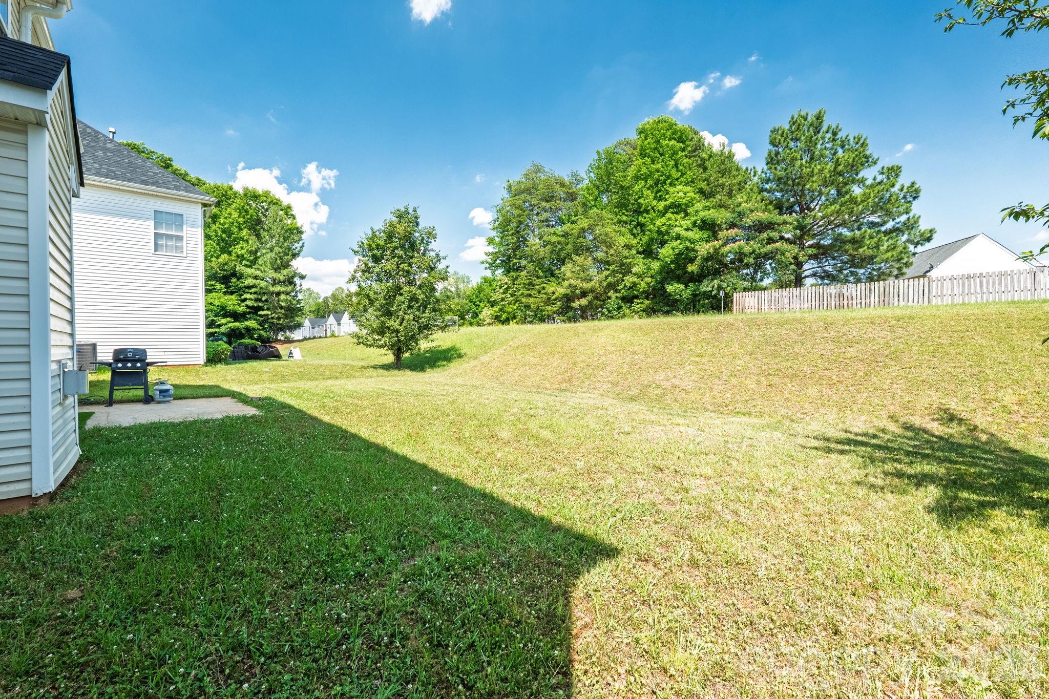 Photo 6 of 2508 OAKDALE CREEK Lane17, Charlotte, NC