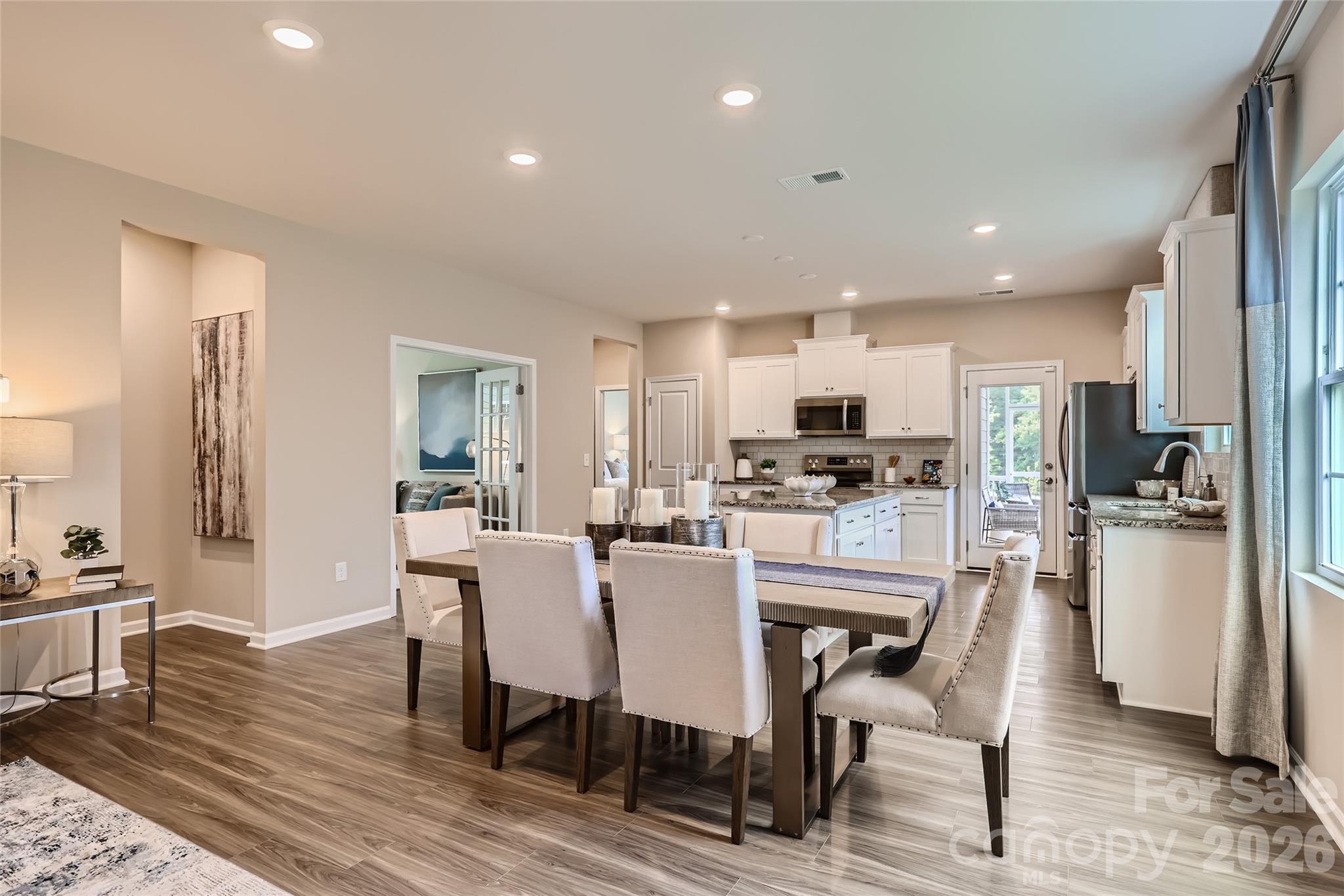 1019 Lookout Shoals Drive, Fort Mill, SC - photo 5 of 18
