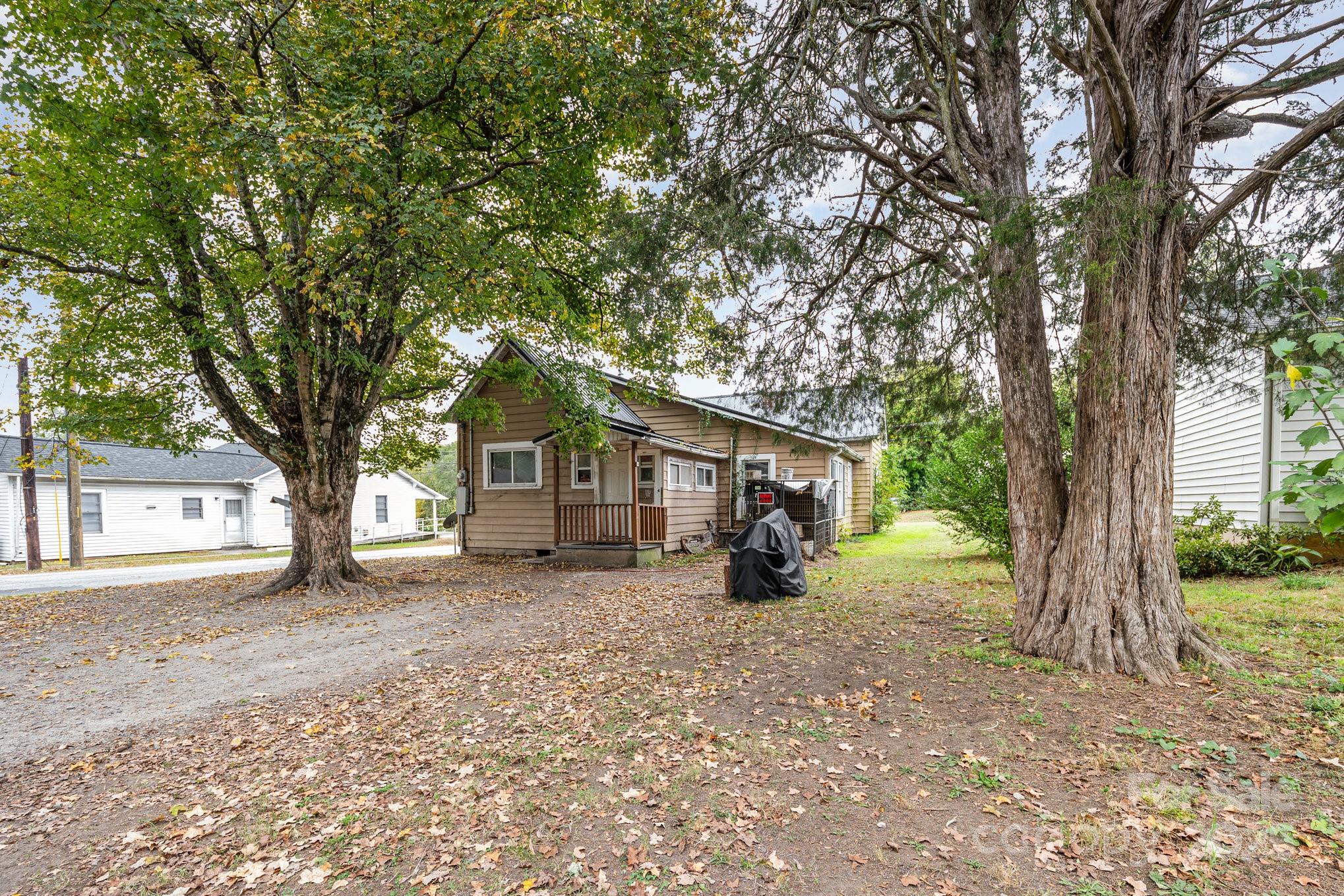 1209 3rd Street, Spencer, NC - photo 4 of 9