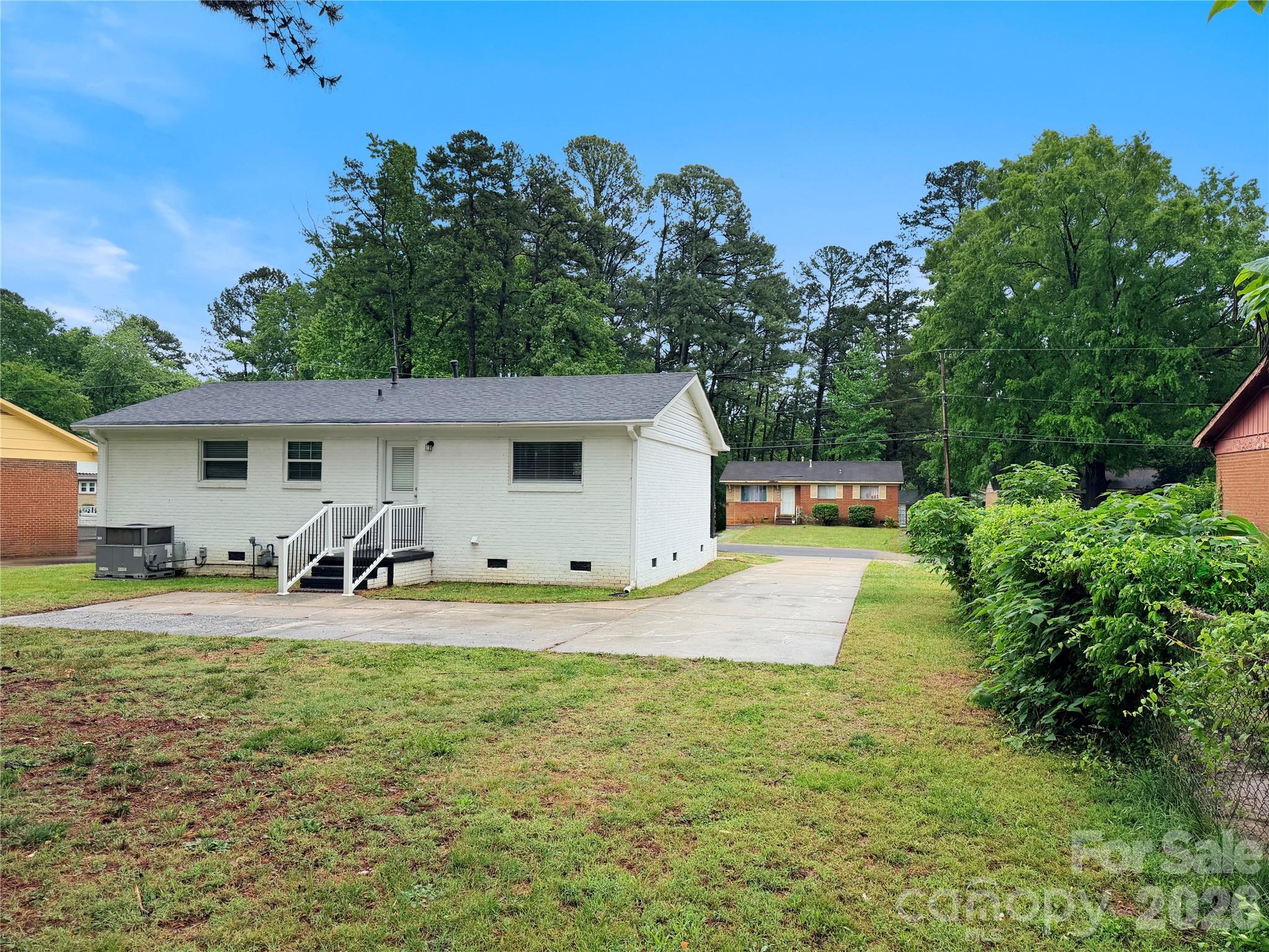 9209 Edgevale Drive, Charlotte, NC - photo 33 of 34