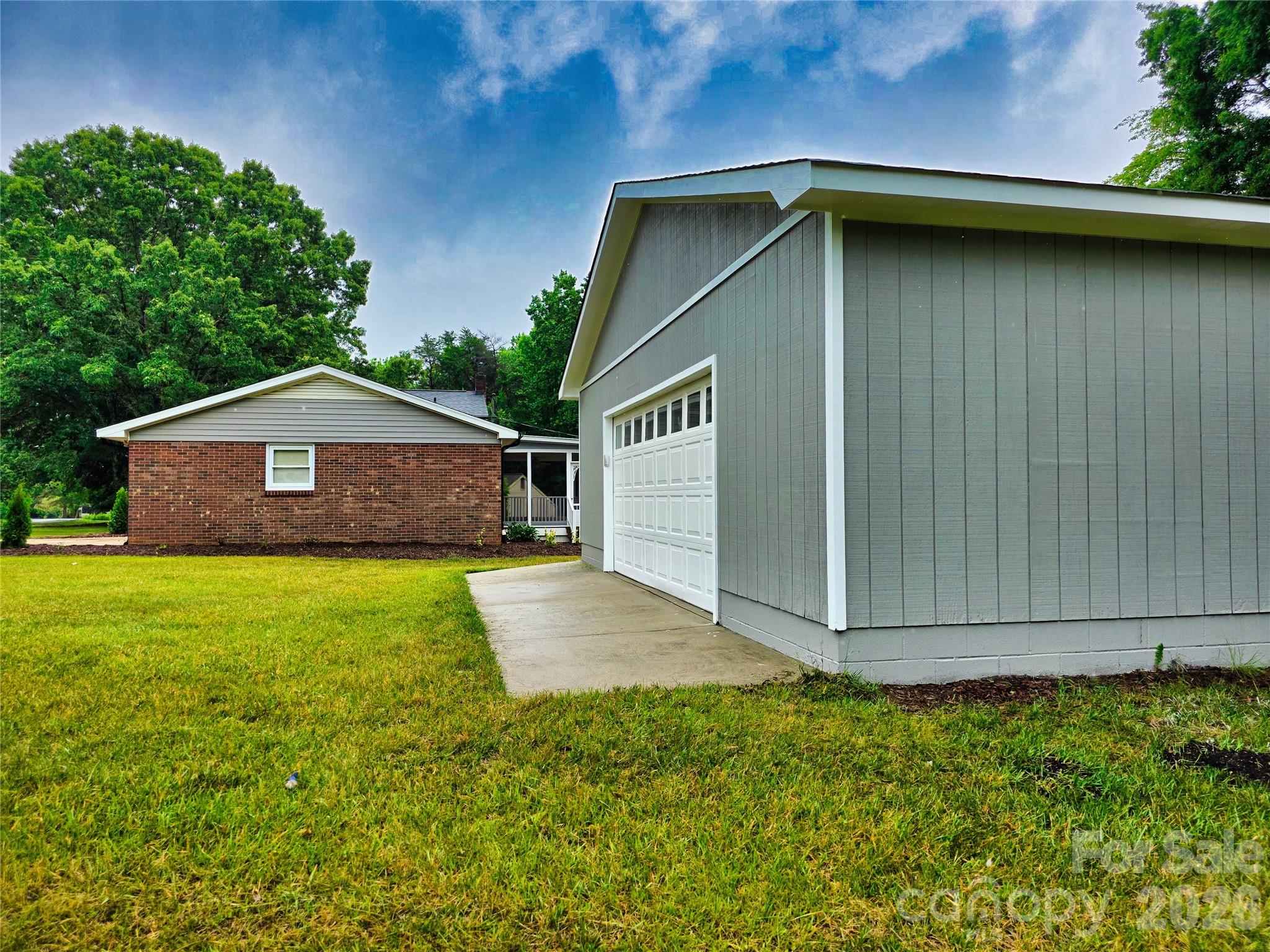 158 W Meadowview Drive, Statesville, NC - photo 4 of 28