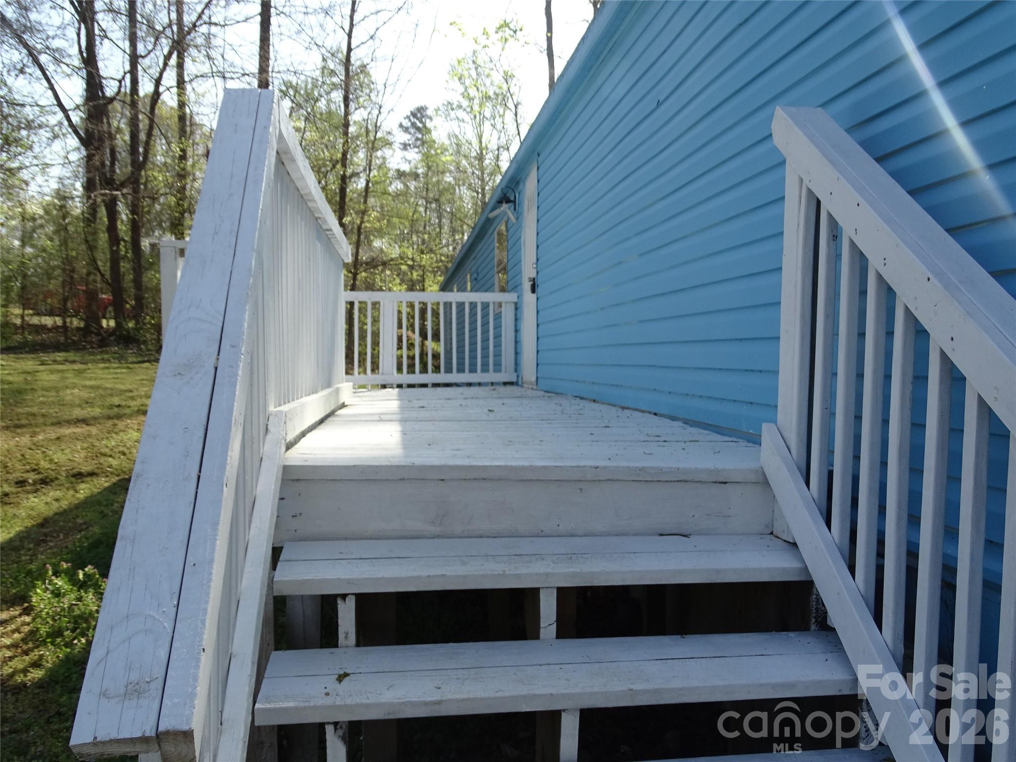 453 Riverview Lane, Lexington, NC - photo 3 of 33