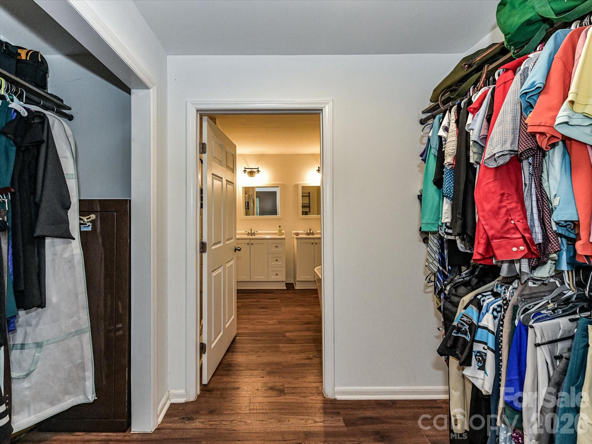Photo 15 of 1240 Skyview Road, Charlotte, NC