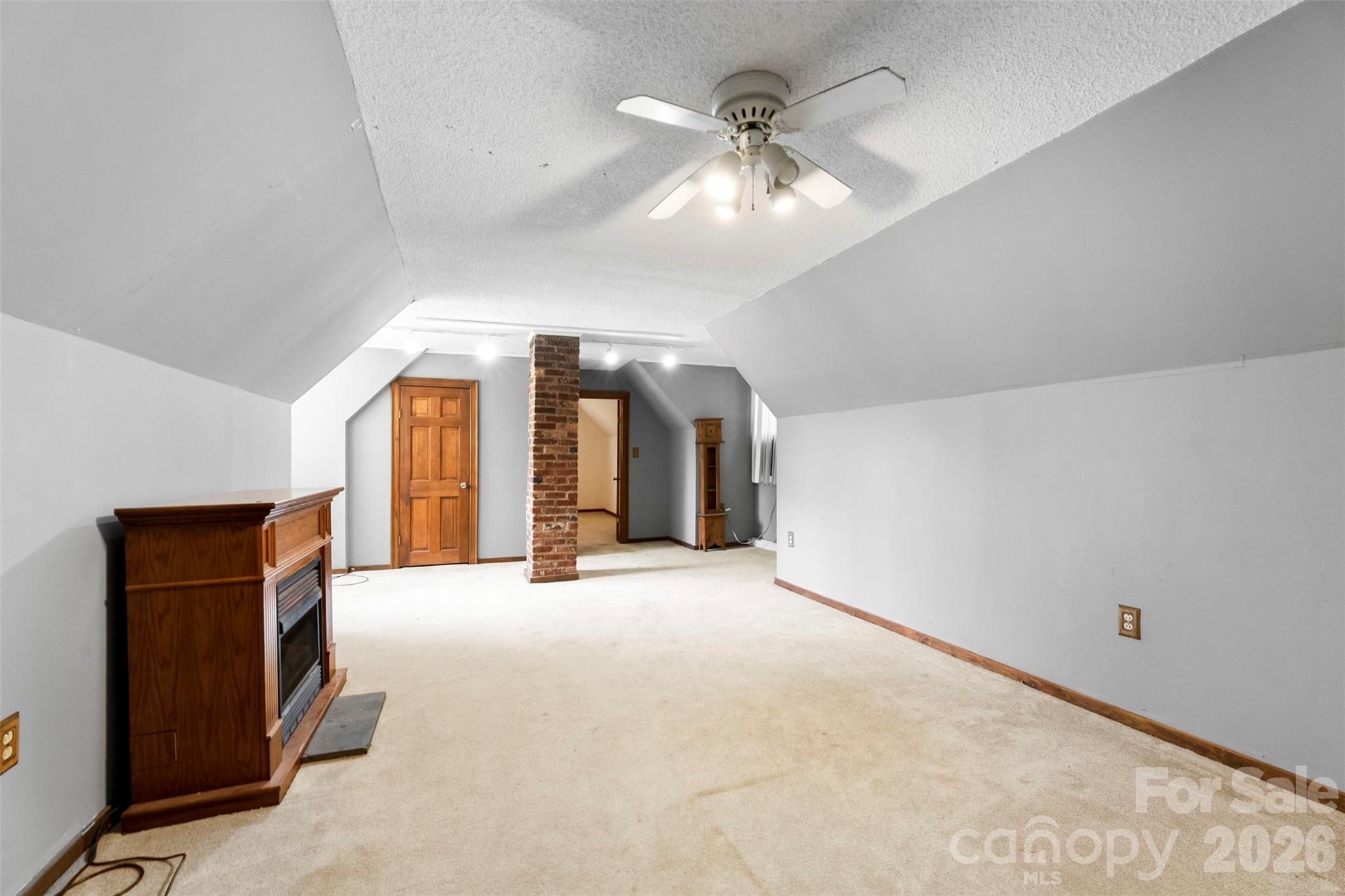 602 E Lee Avenue, Bessemer City, NC - photo 19 of 28