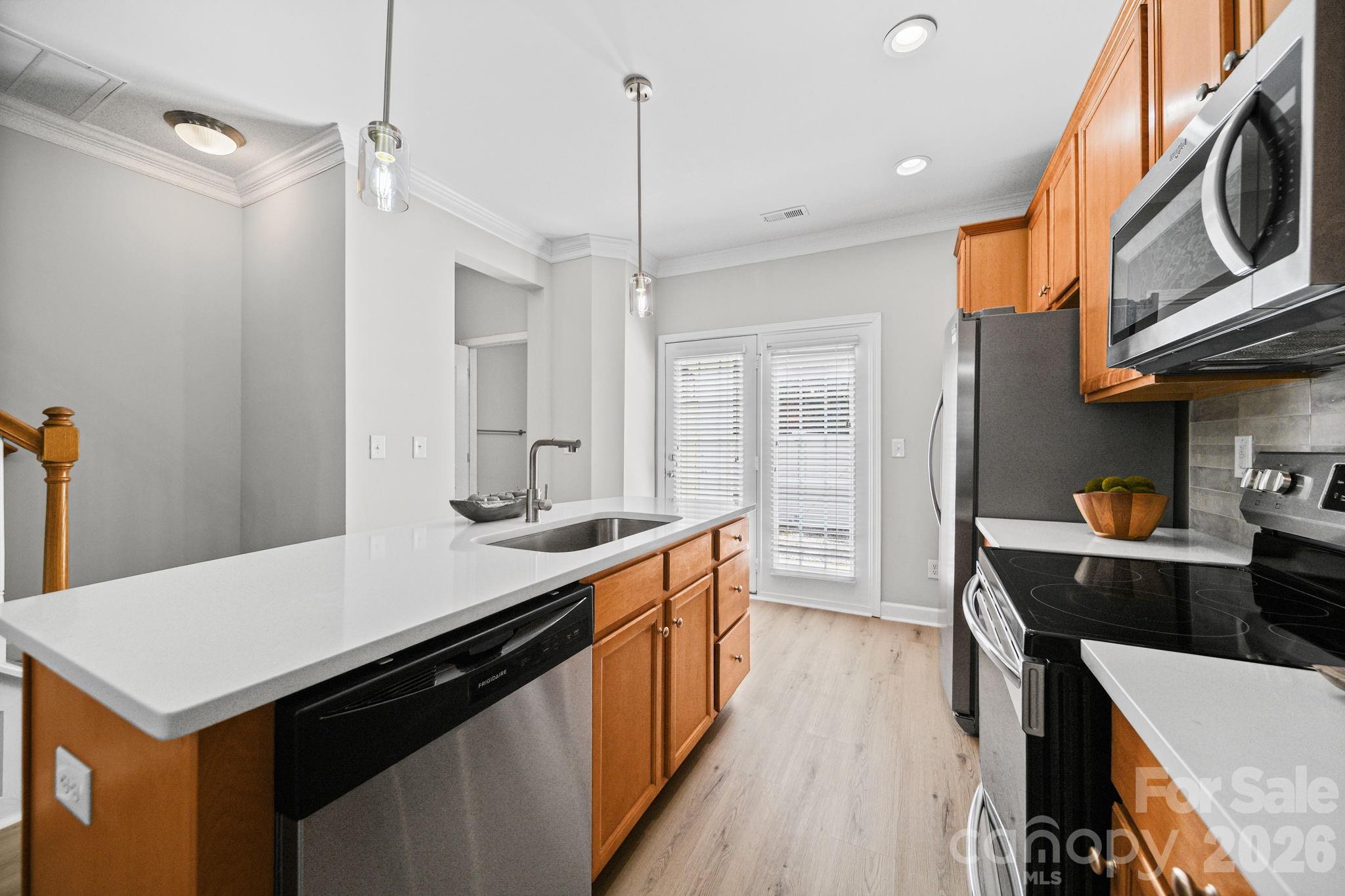 Photo 3 of 12719 Persimmon Tree Drive, Charlotte, NC