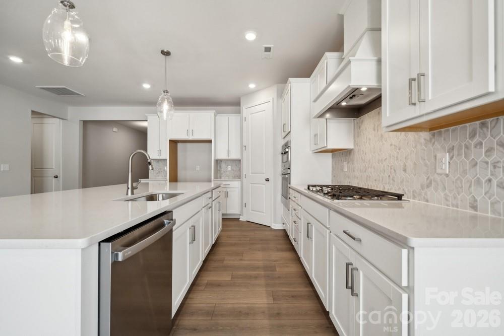 Photo 9 of 18214 Torchbearer Lane, Charlotte, NC