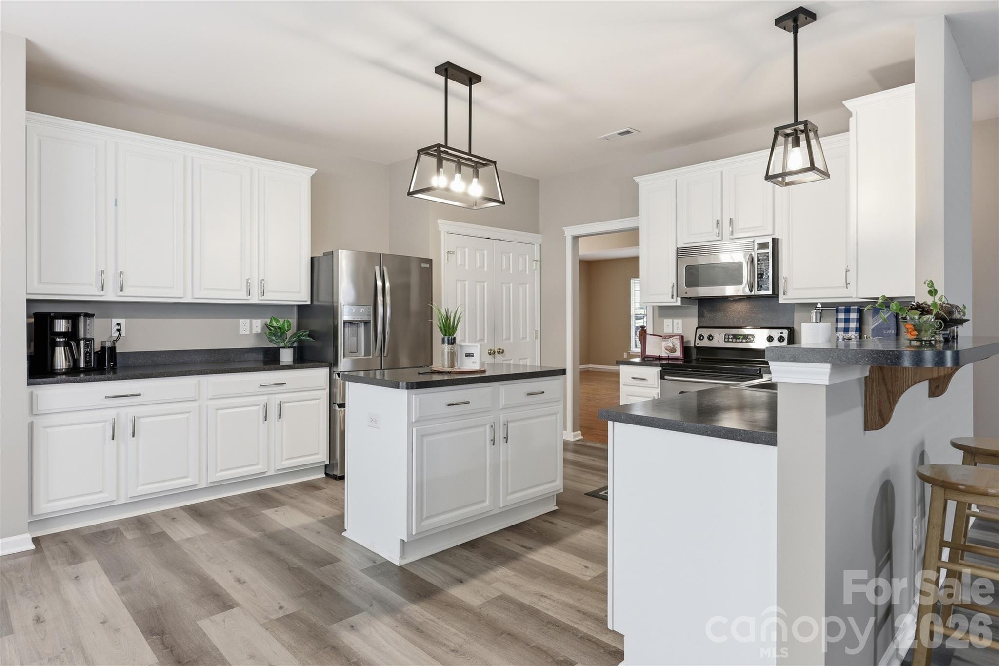 Home for sale at 11814 Withers Mill Drive, Charlotte, NC — photo 13 of 48