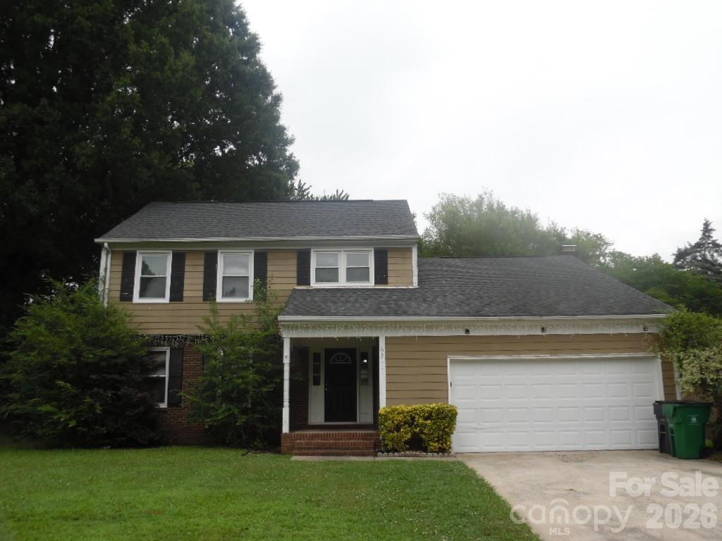 Home for sale at 6311 Coach Hill Lane, Charlotte, NC — photo 1 of 15