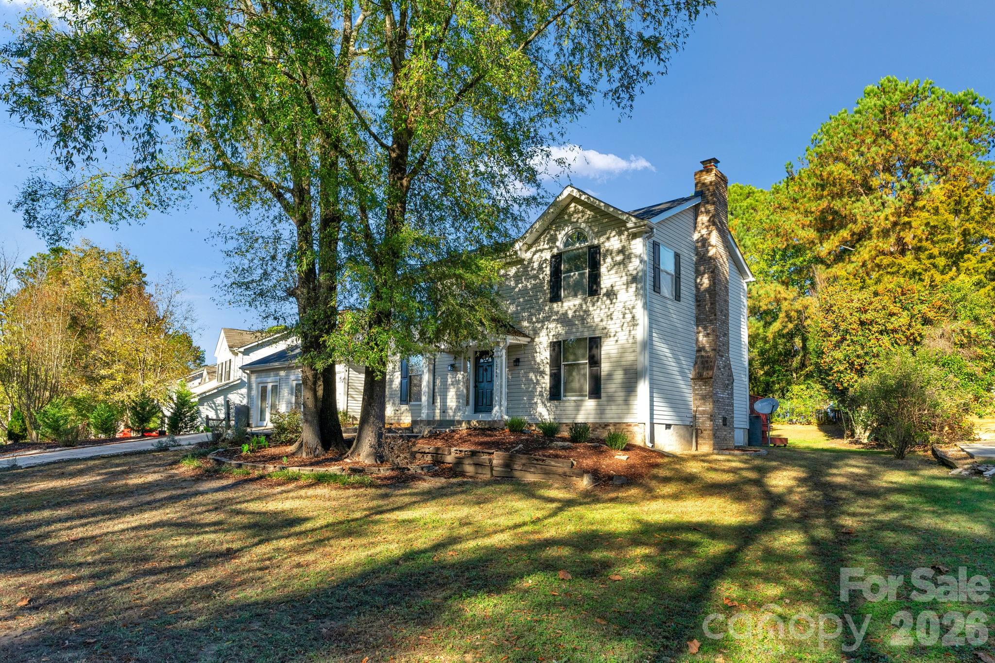 12006 Woodside Falls Road, Pineville, NC