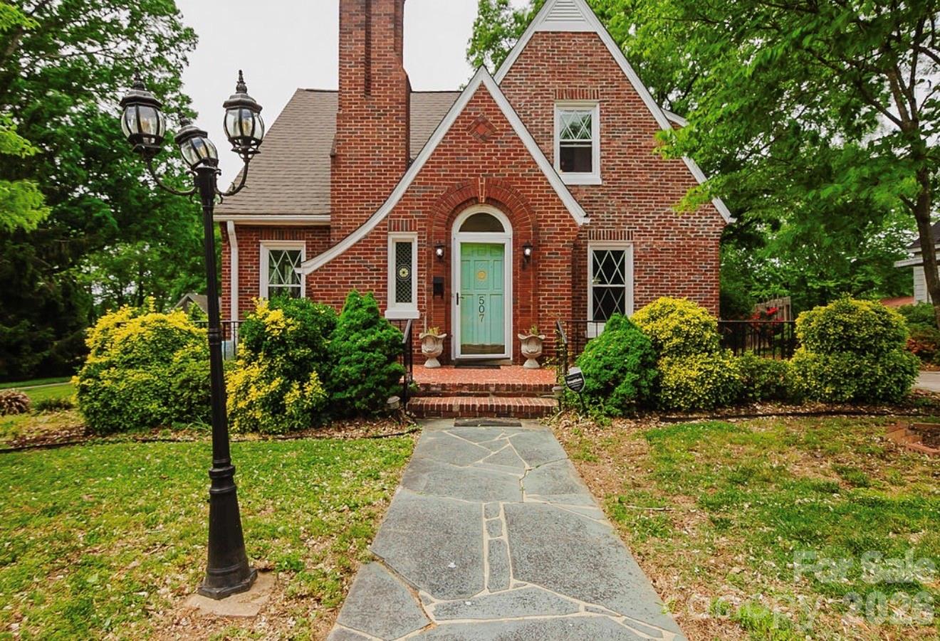 Photo 2 of 507 N 5th Street, Albemarle, NC