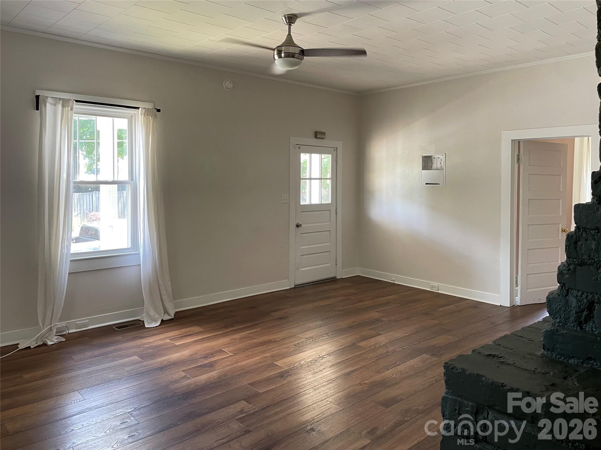 311 N Rose Avenue, Kannapolis, NC - photo 3 of 13