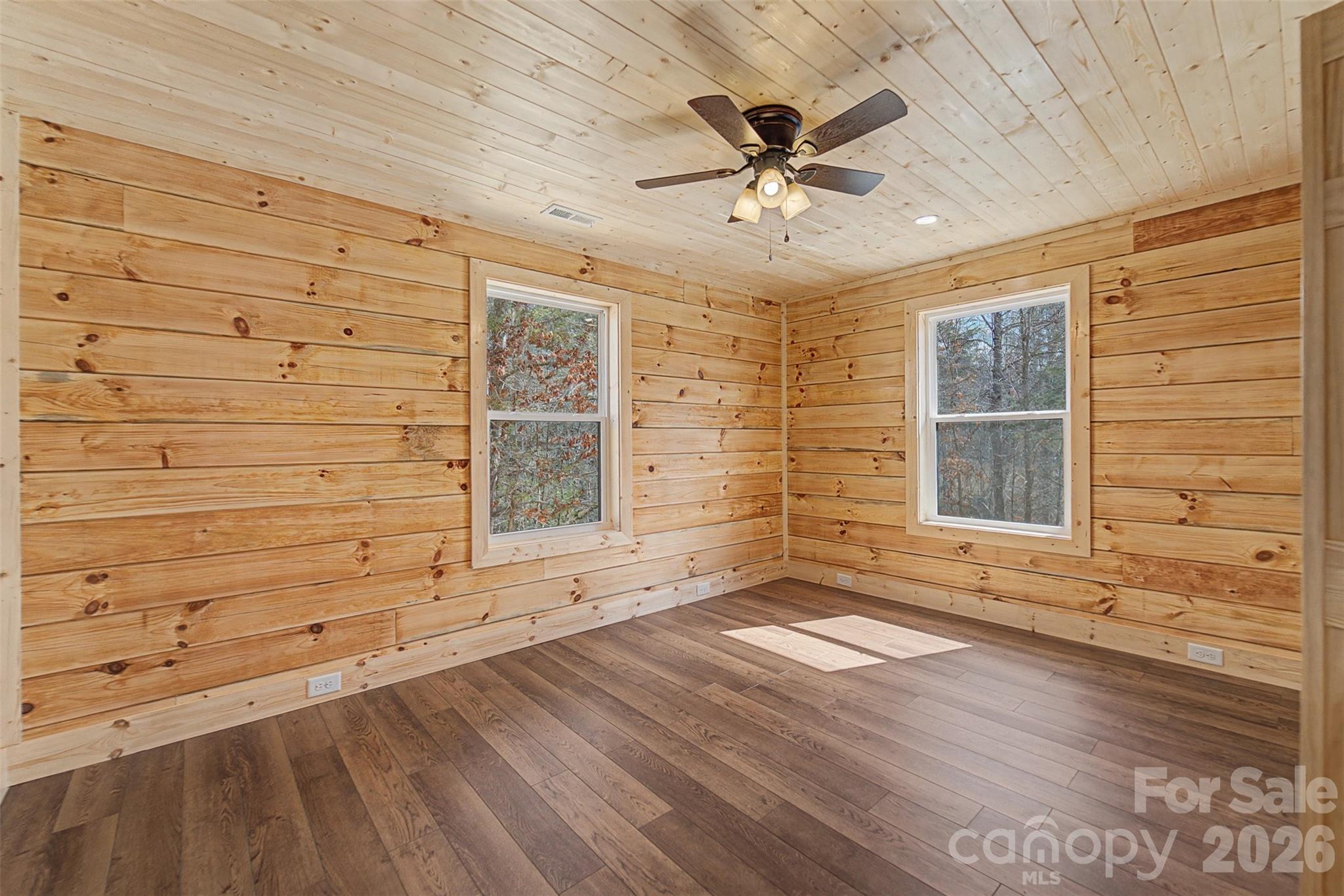 677 Ridgetop Circle, Whittier, NC - photo 27 of 49
