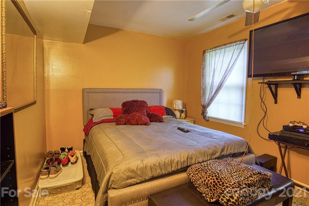 Photo 7 of 6222 Bonnybrook Lane, Charlotte, NC