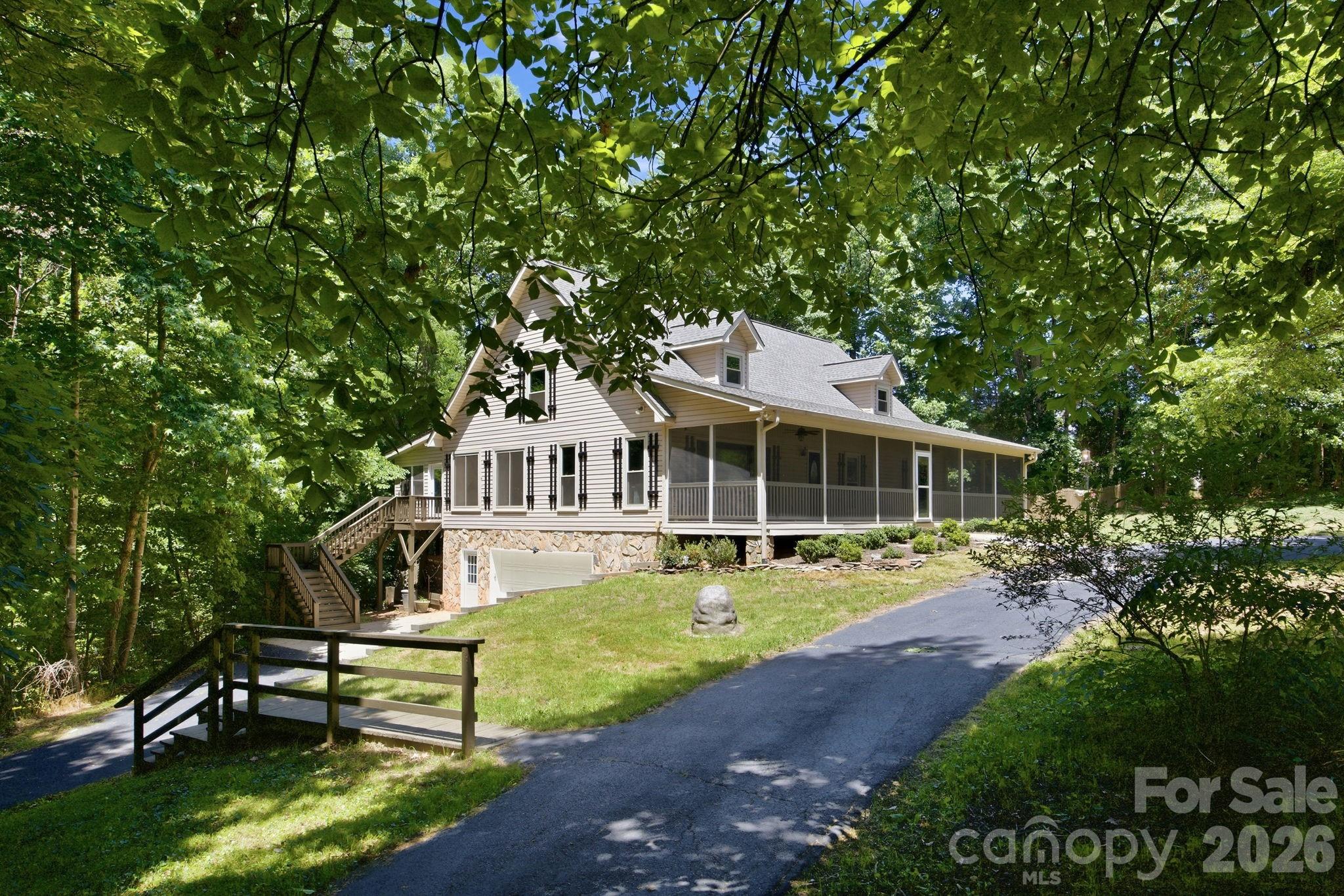 Photo 4 of 195 Azalea Road, Mooresville, NC