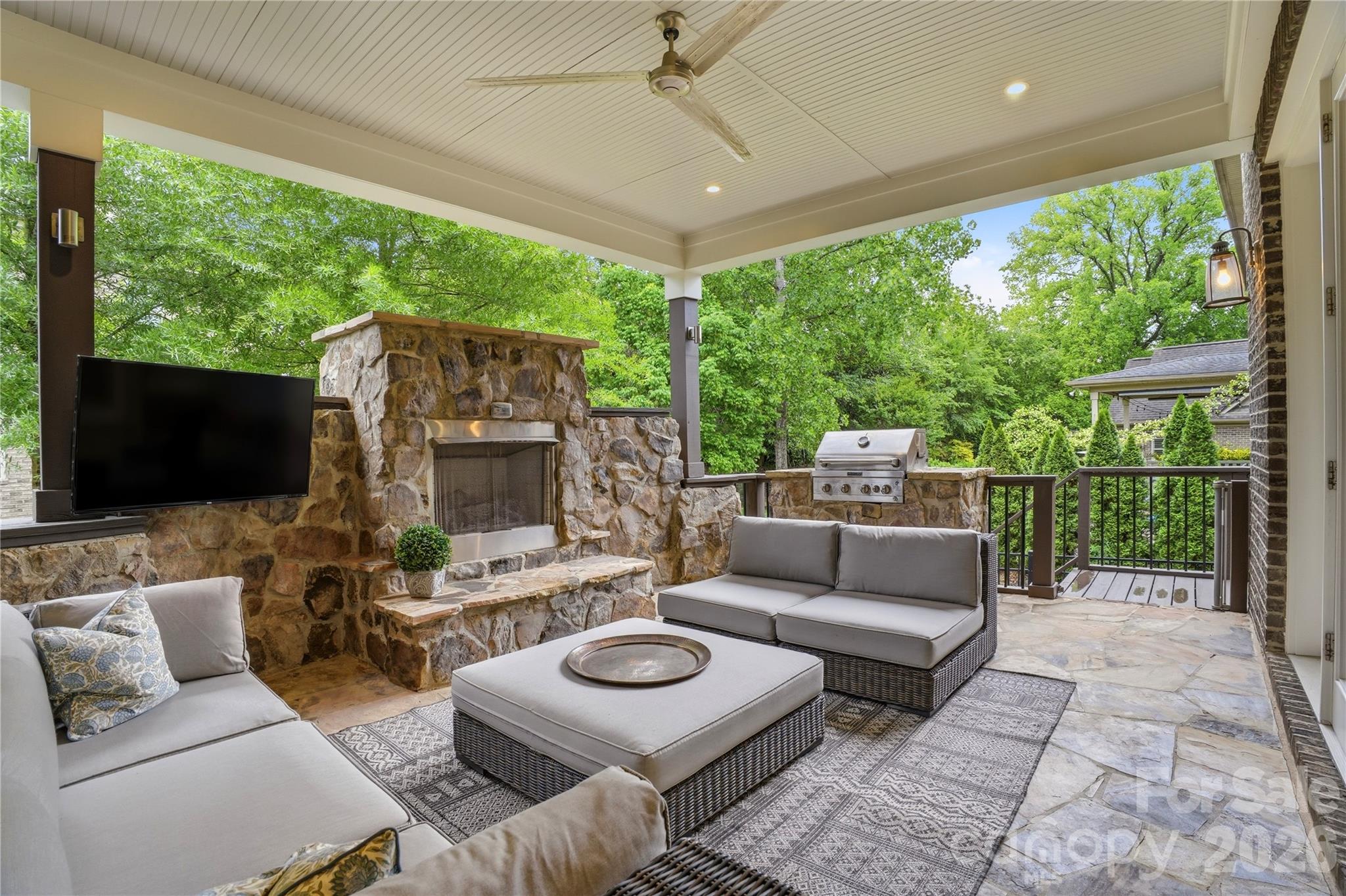 Photo 40 of 7303 Sheffingdell Drive, Charlotte, NC