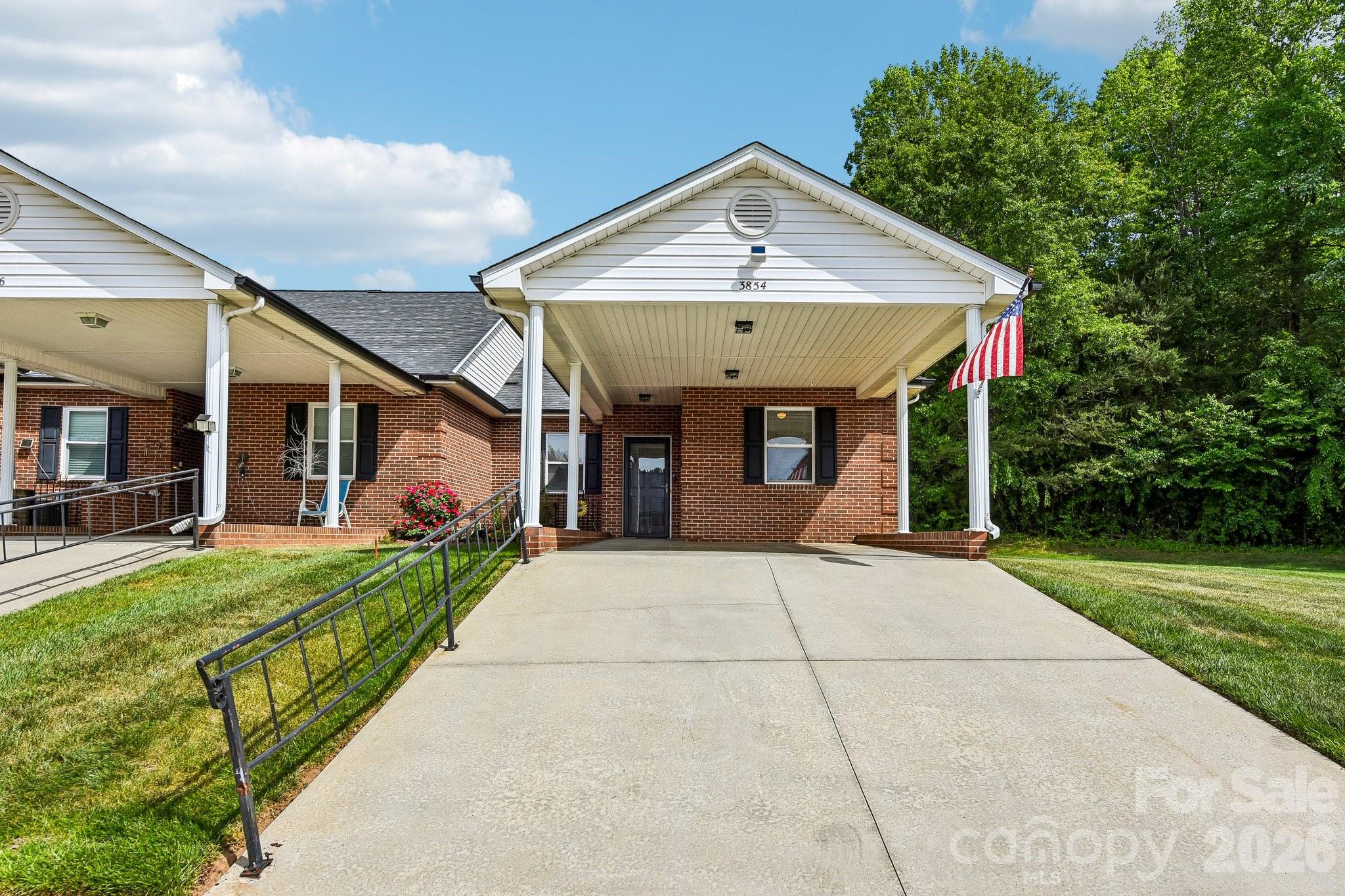 3854 Azalea Trail, Denver, NC