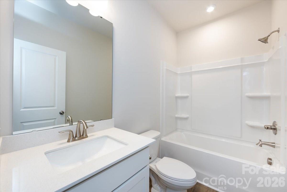 Photo 18 of 6001 Longar Lane, Charlotte, NC