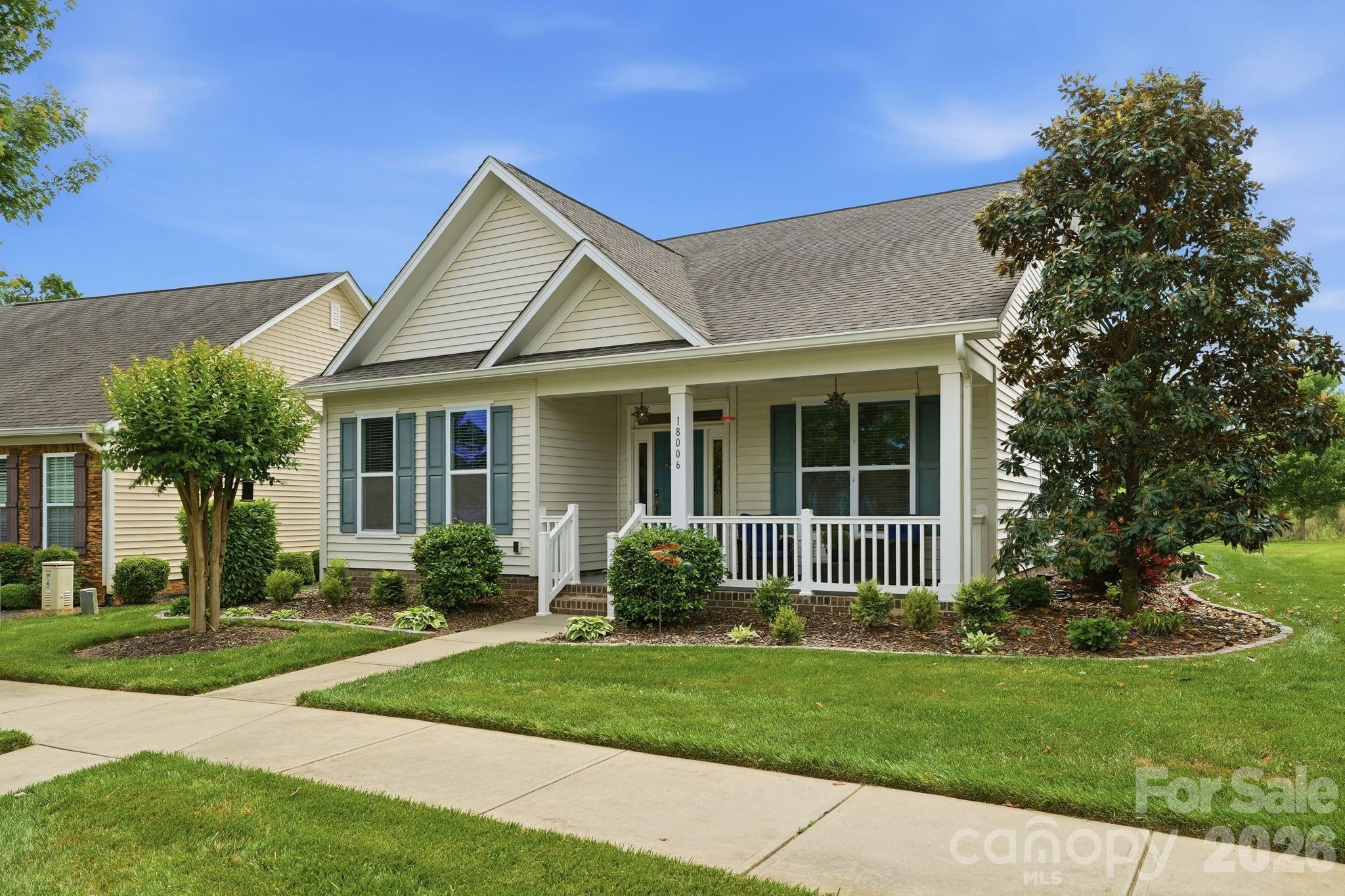 Photo 2 of 18006 Coulter Parkway, Cornelius, NC