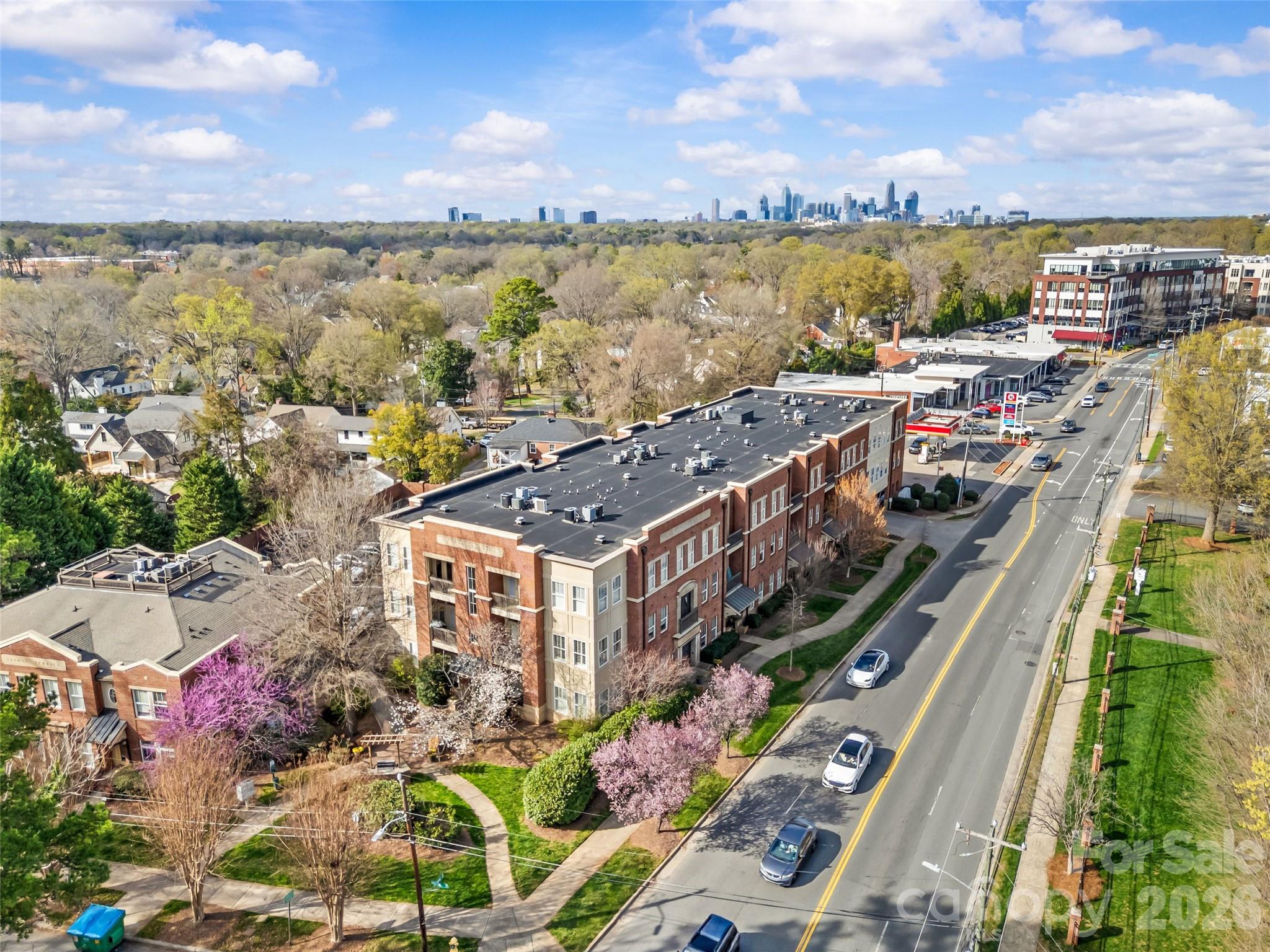Photo 34 of 2994 Selwyn Avenue, Charlotte, NC