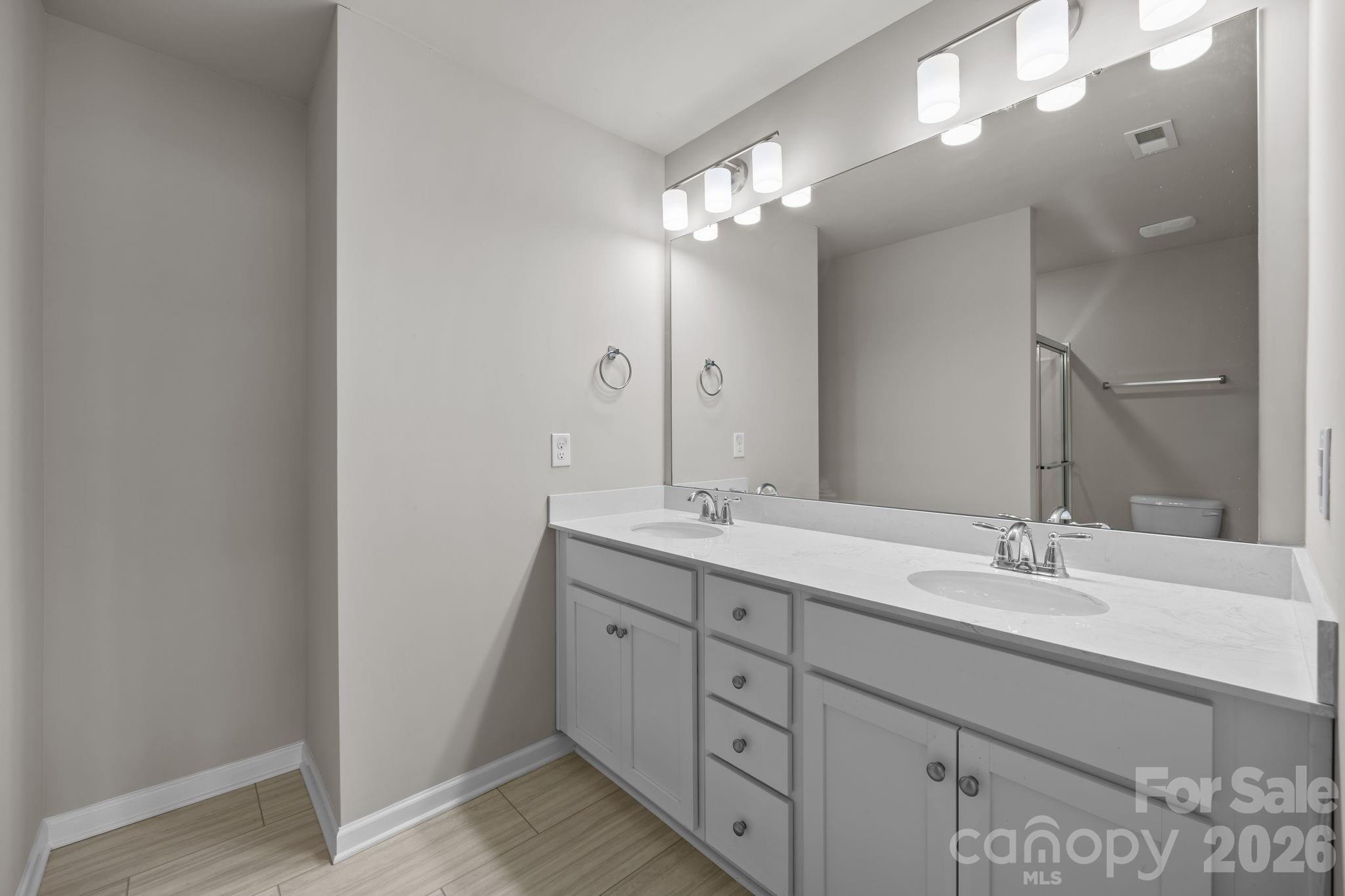 Photo 15 of 8105 Alderton Lane, Charlotte, NC
