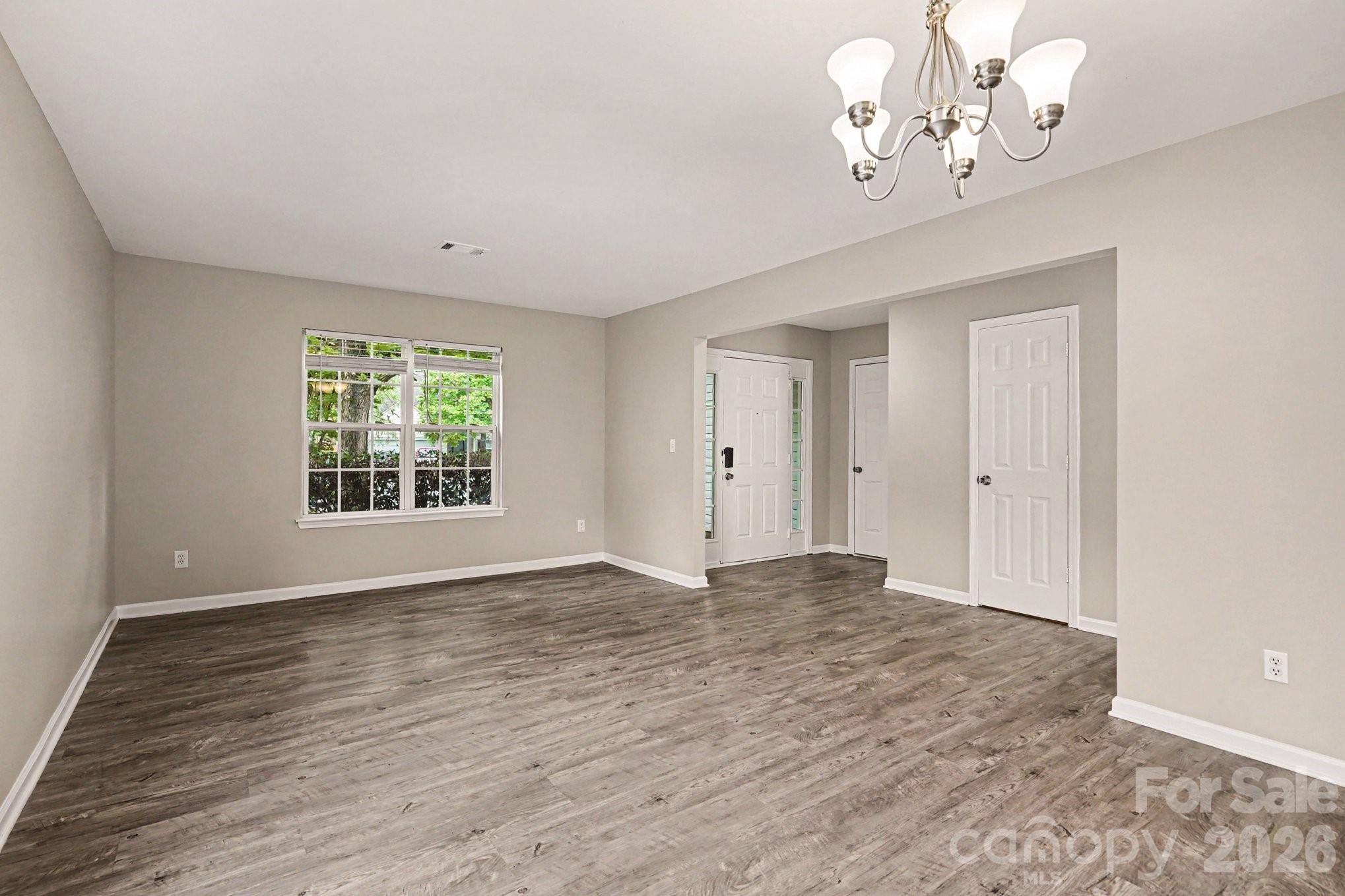 Photo 10 of 3013 Robin Terry Court, Charlotte, NC