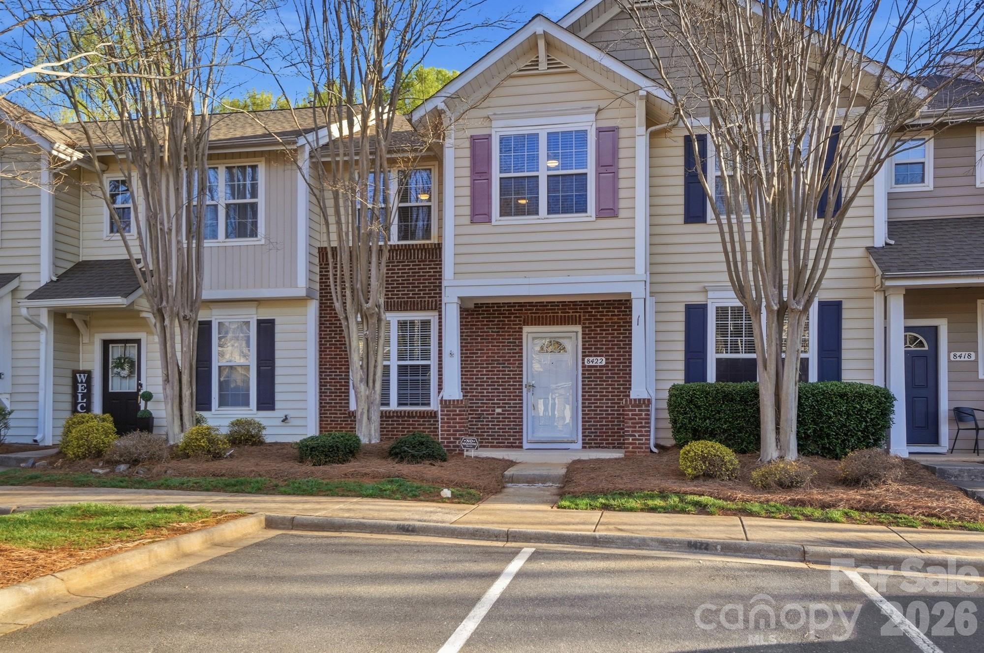 Photo 3 of 8422 Chaceview Court, Charlotte, NC