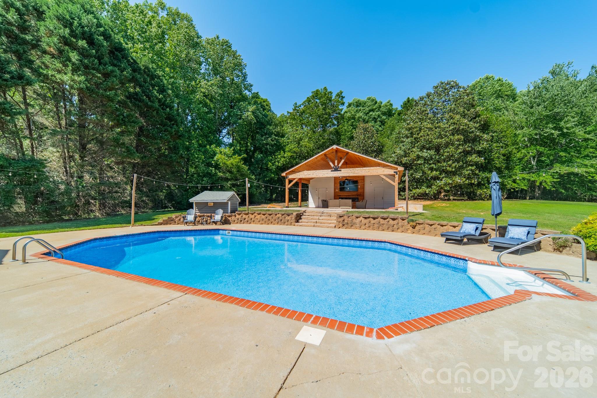 7240 Cobblecreek Drive, Matthews, NC - photo 36 of 49