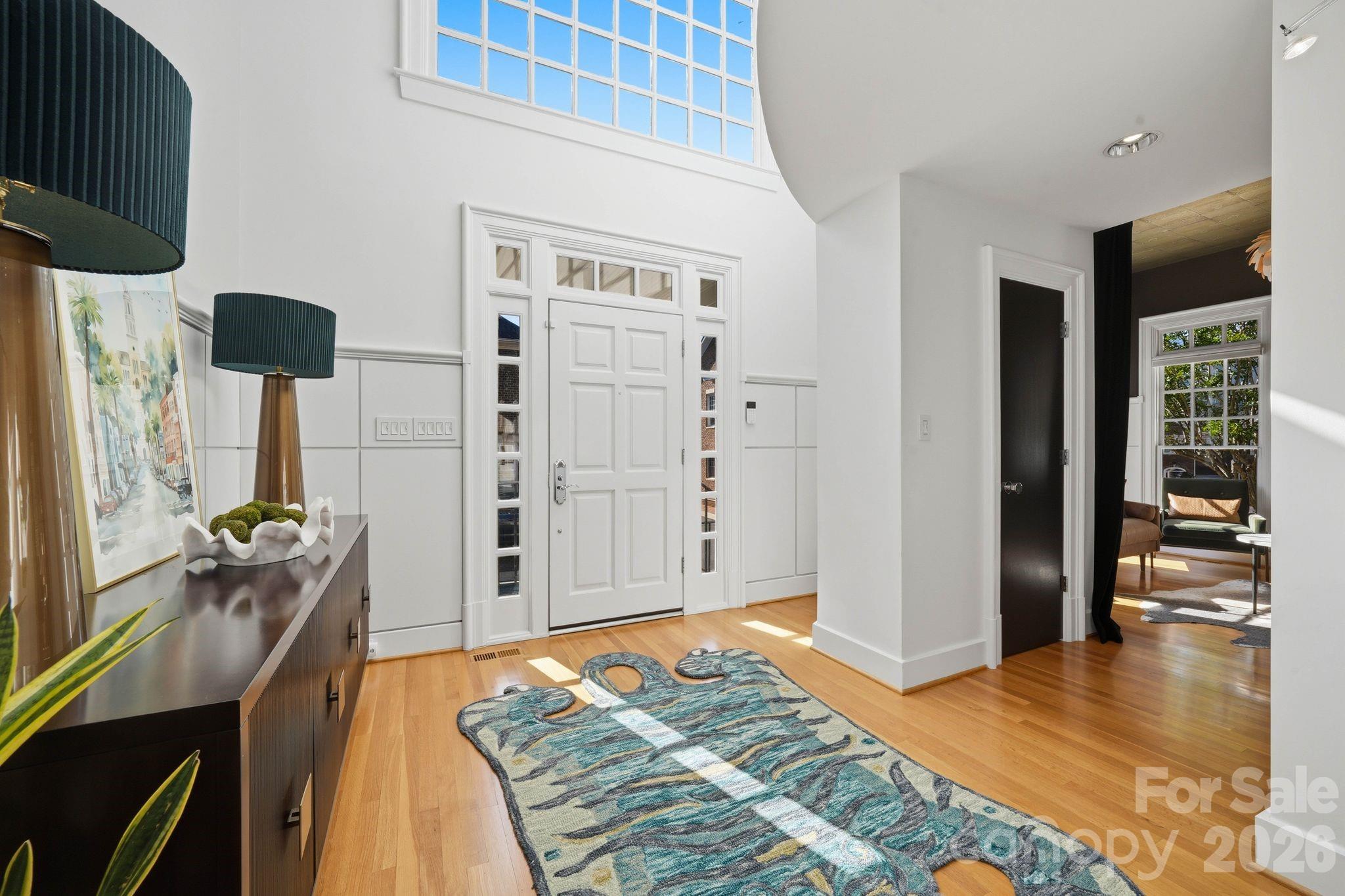 Photo 5 of 1124 Dilworth Crescent Row, Charlotte, NC