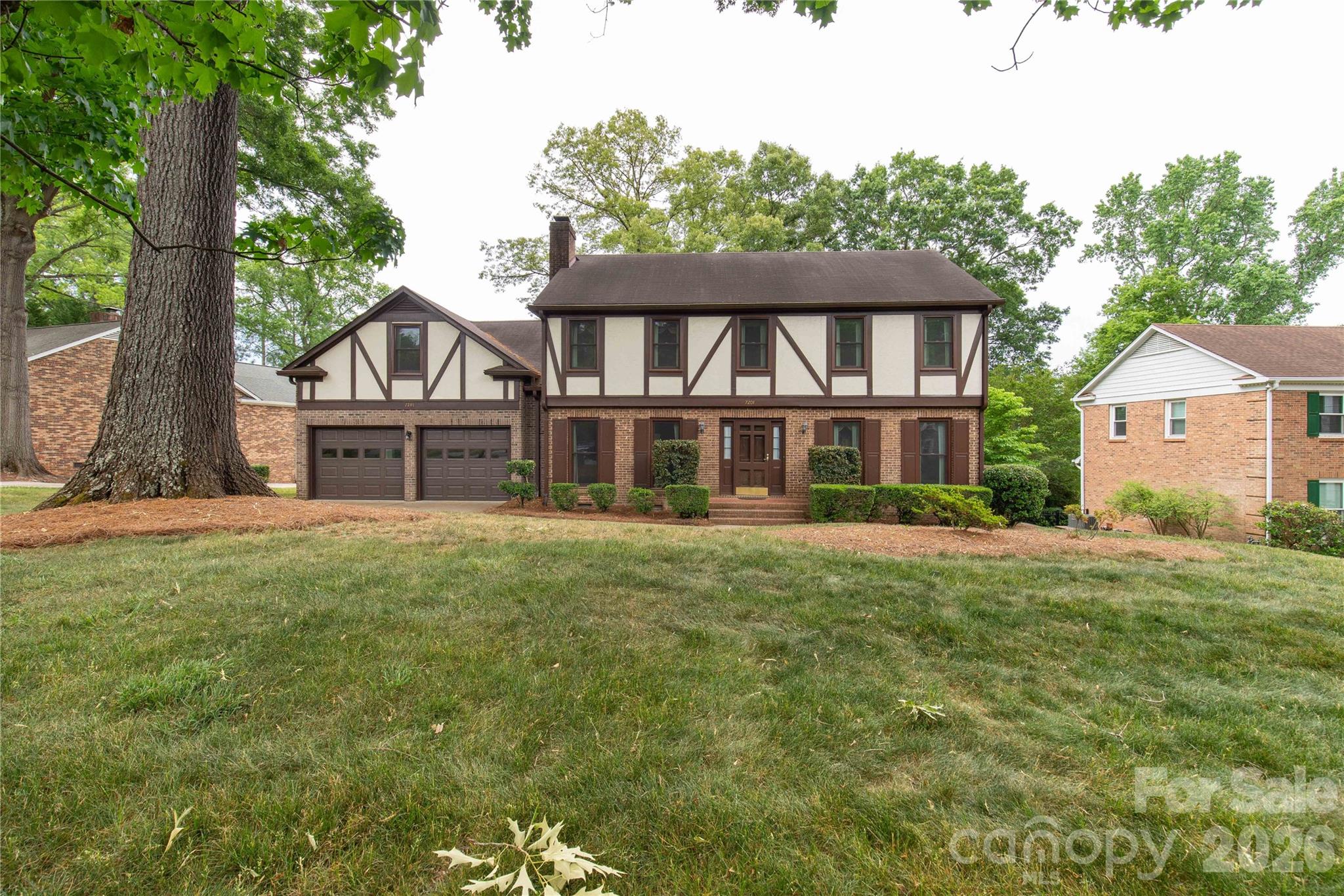 Photo 2 of 7201 Hopeton Road, Charlotte, NC