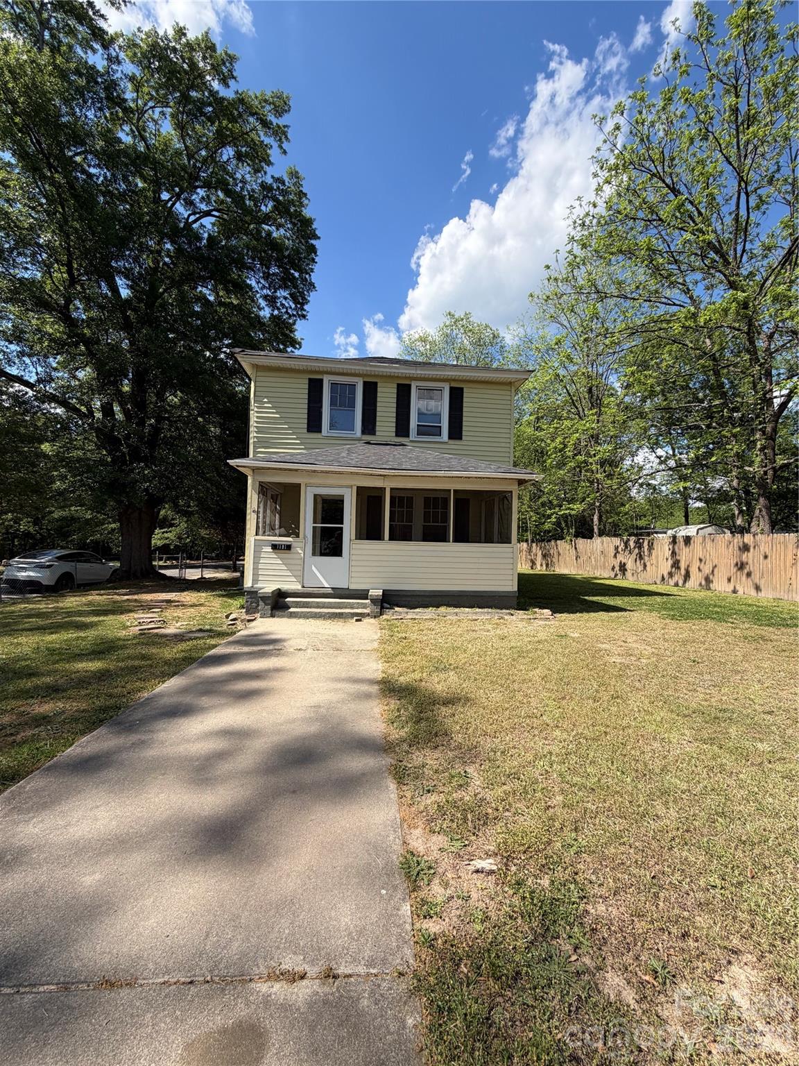 1101 E Pine Street, Lincolnton, NC