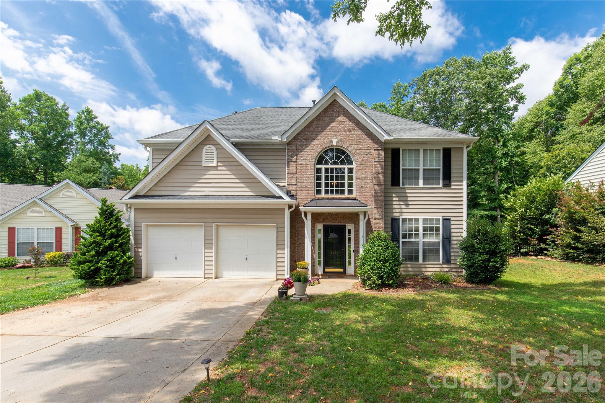 1126 W Arrow Lake Court, Lancaster, SC