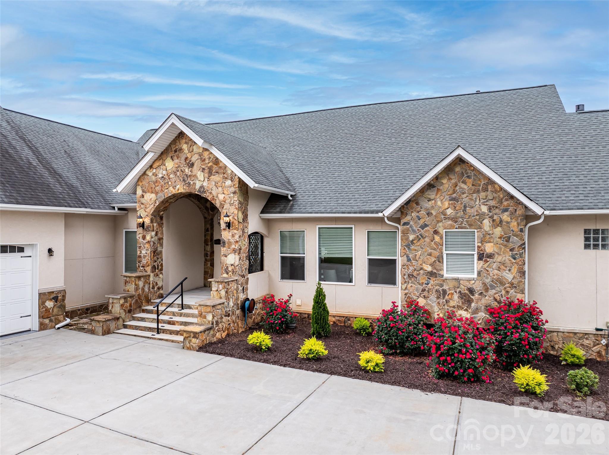 Photo 4 of 4511 Howey Farms Drive, Waxhaw, NC