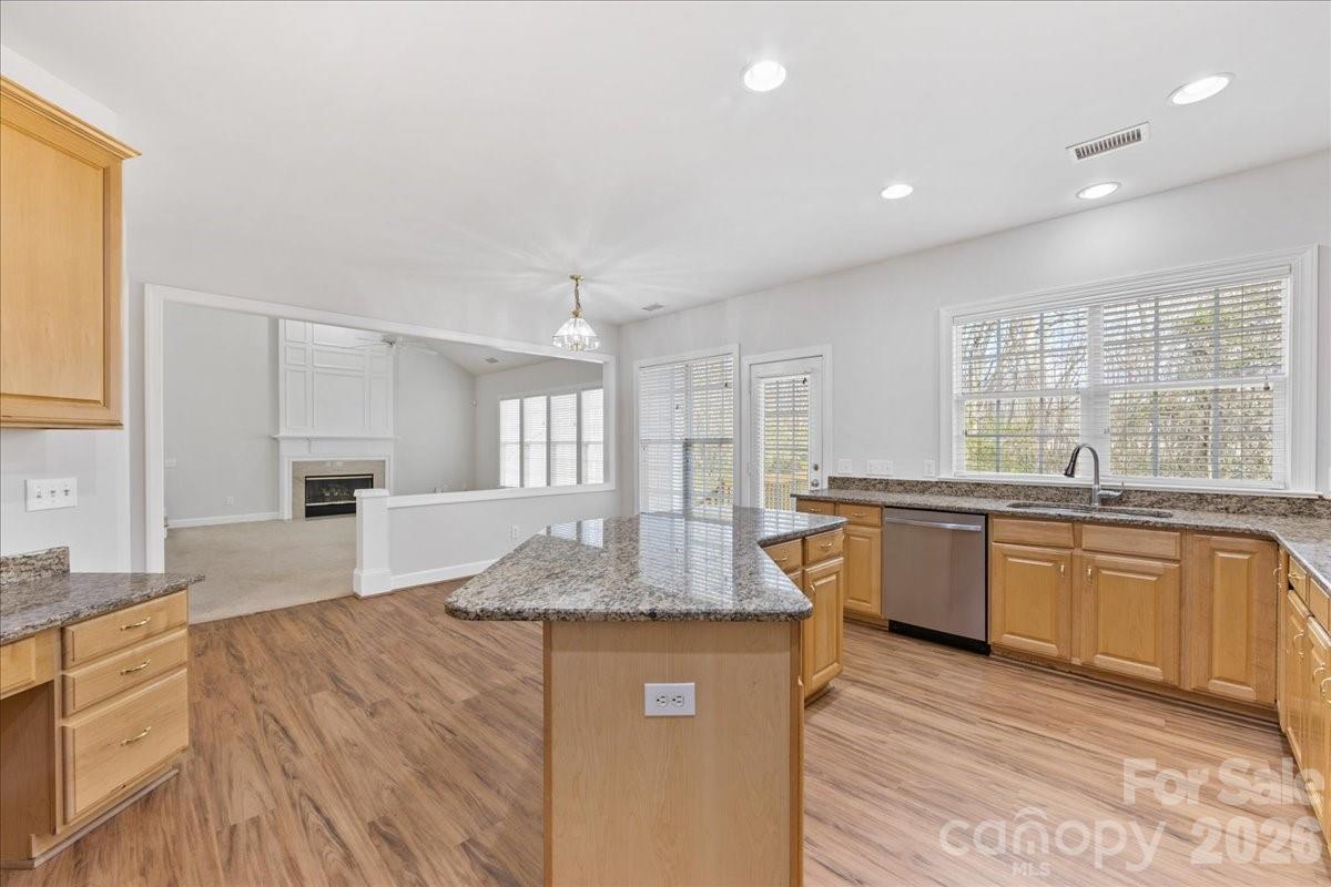 Photo 11 of 11143 Knight Castle Drive20, Charlotte, NC