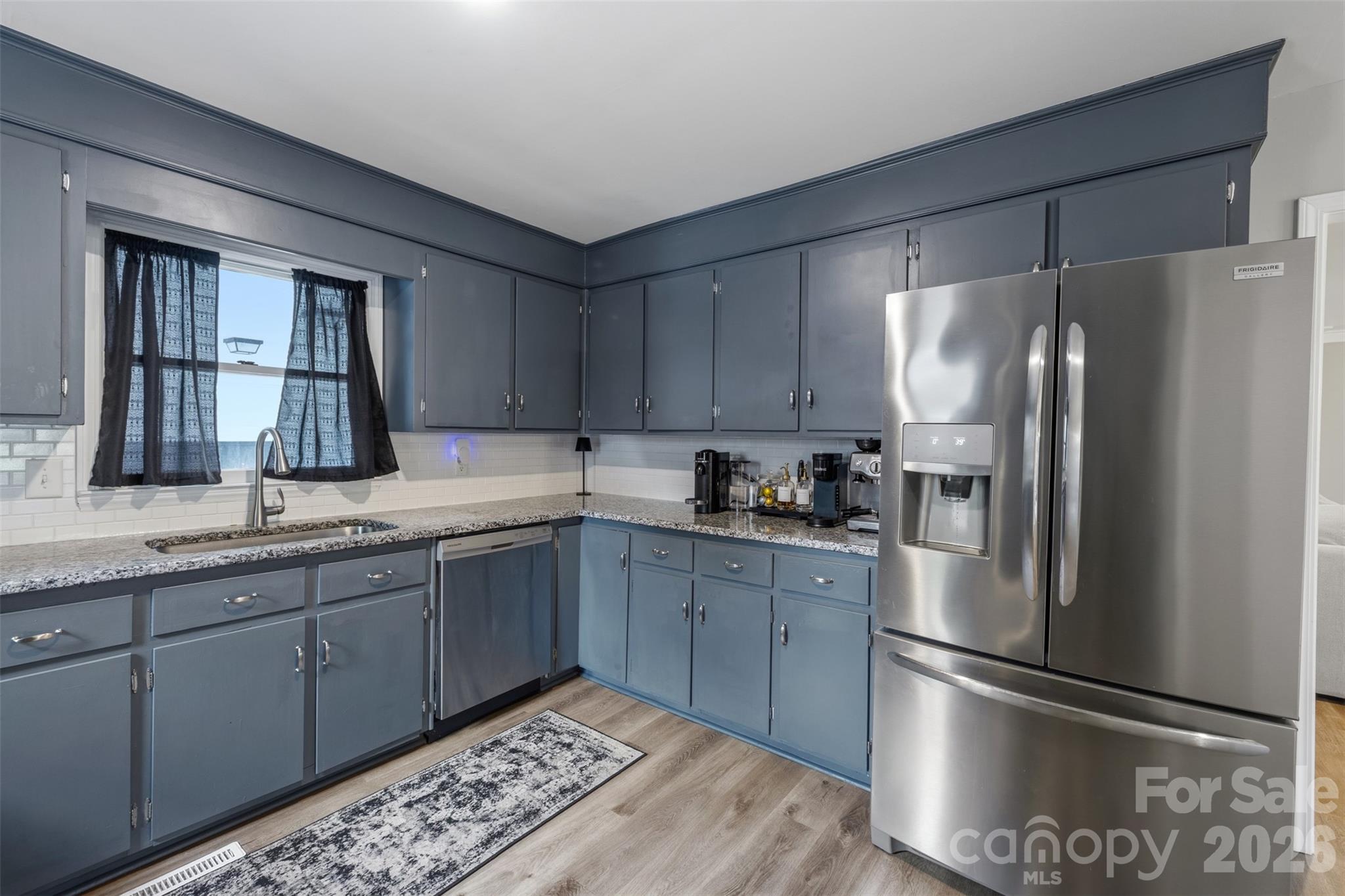 Photo 7 of 224 Sturbridge Drive, Charlotte, NC